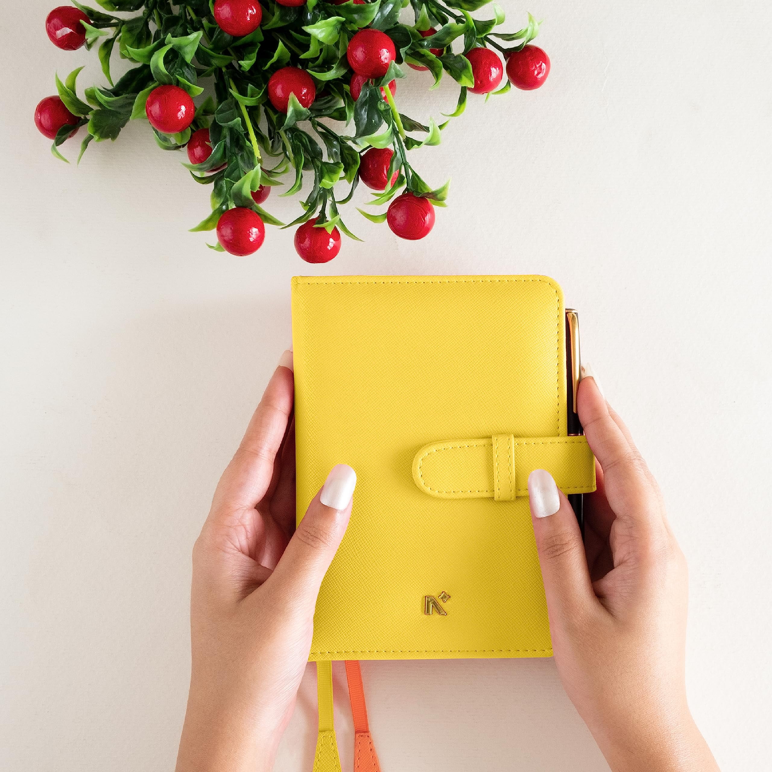 NEORAH — A6 Notebook SLEEVE with Loop+Dotgrid JOURNAL| Faux Leather ...