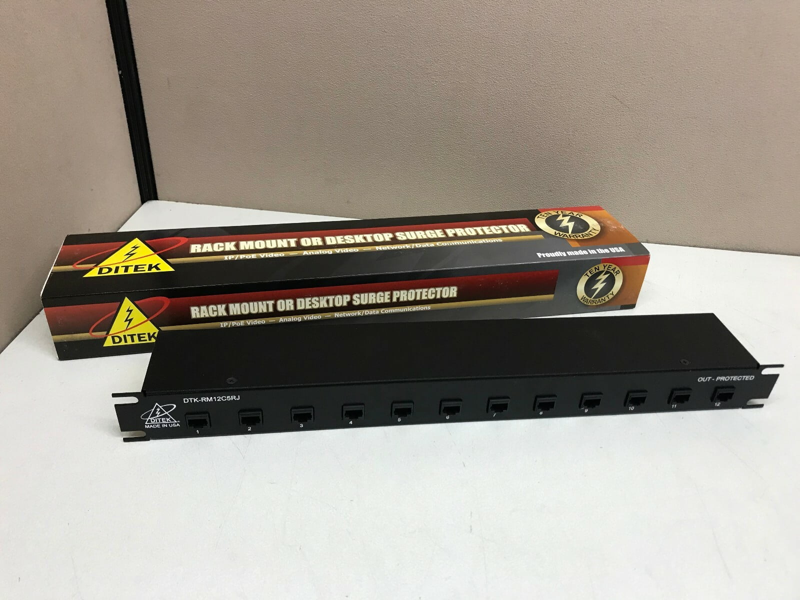 NEW Ditek DTK-RM12C5RJ 12-Channel Gigabit Ethernet Rack Mount Surge ...