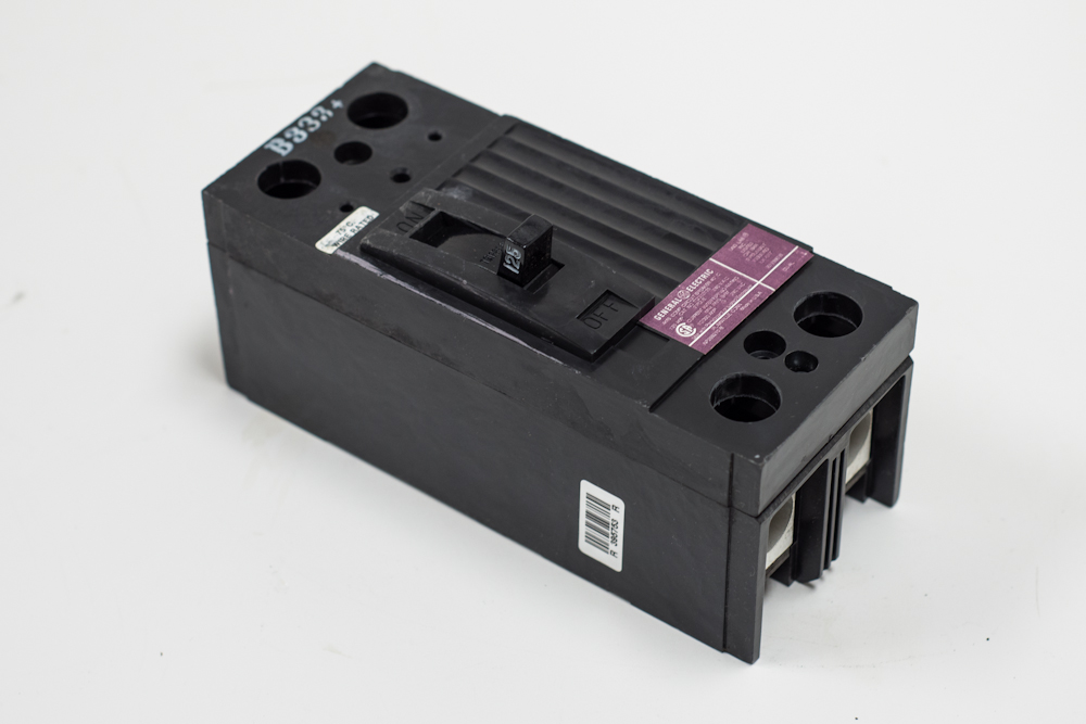 Blue Sea Systems 3131 Circuit Breaker Enclosure - Walmart.com