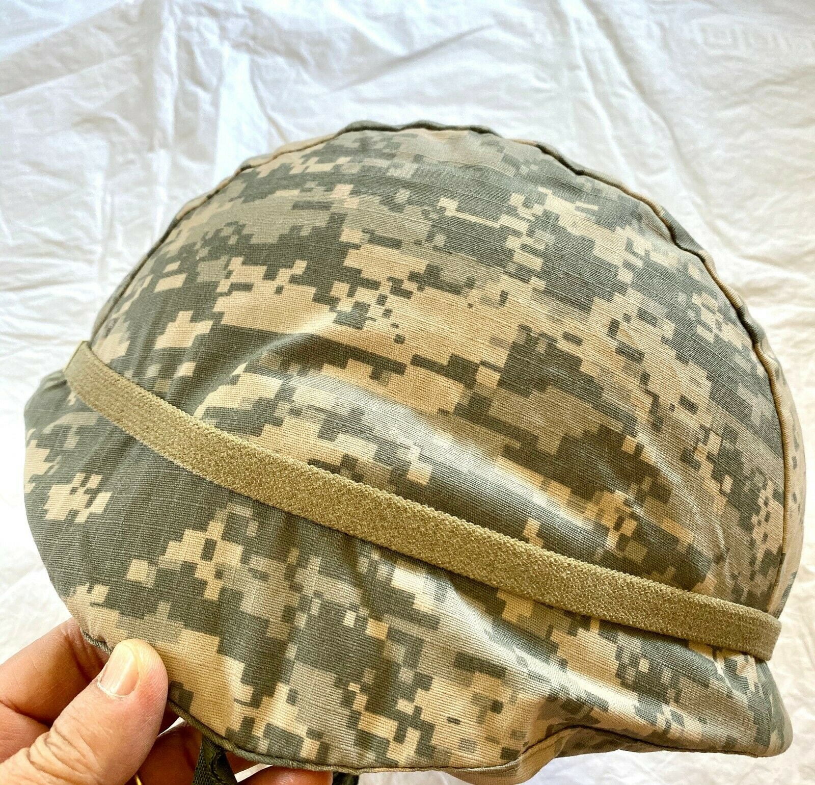 Genuine USGI Pasgt Medium Helmet - NEW, With ACU Digital Cover ...