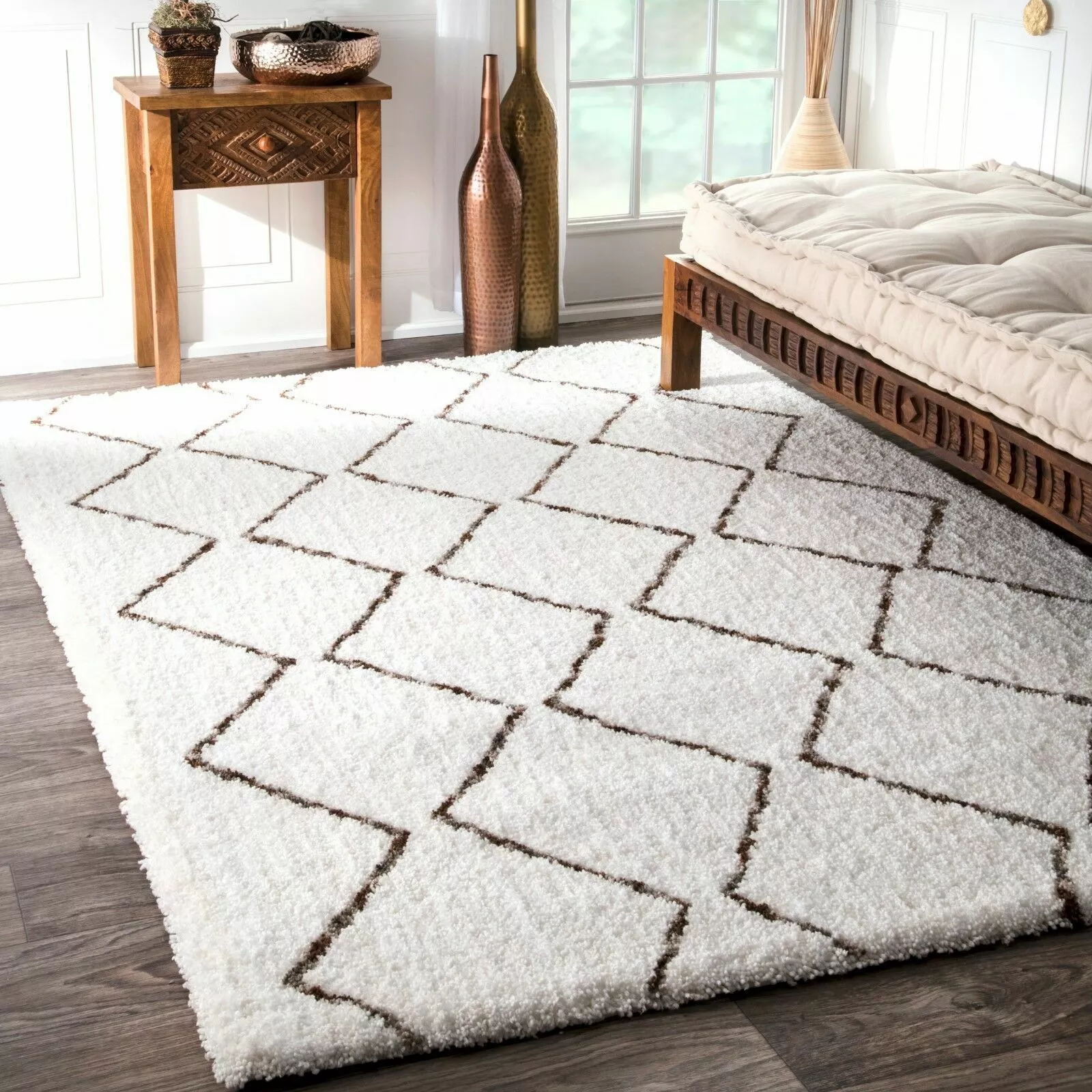 NEW Handmade Geometric Shag Area Rug in Off White and Brown Detail Size ...