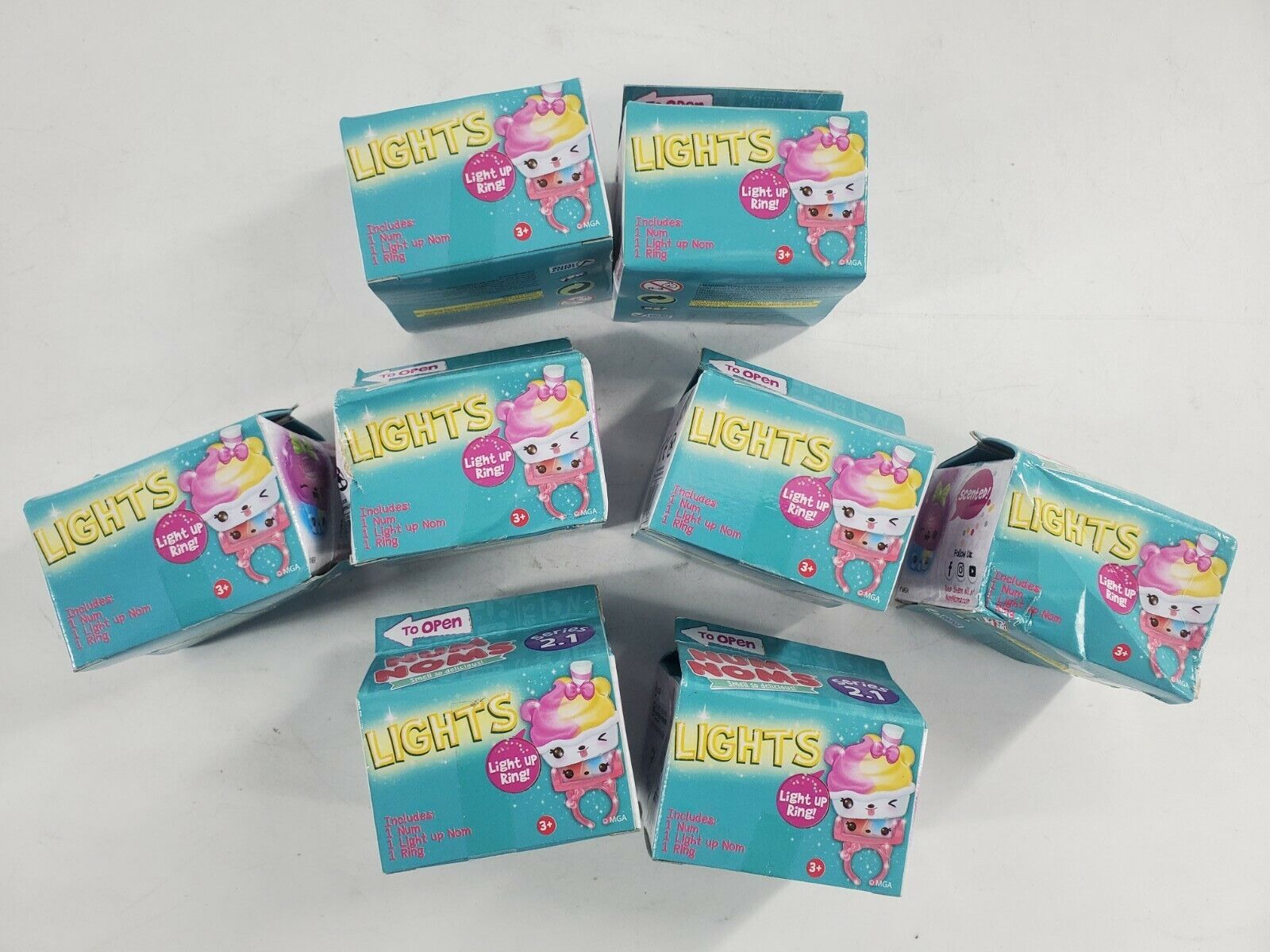 NEW Lot Of 8 Num Noms Series 2.1 Lights Mystery Pack Scented Ring Rare ...