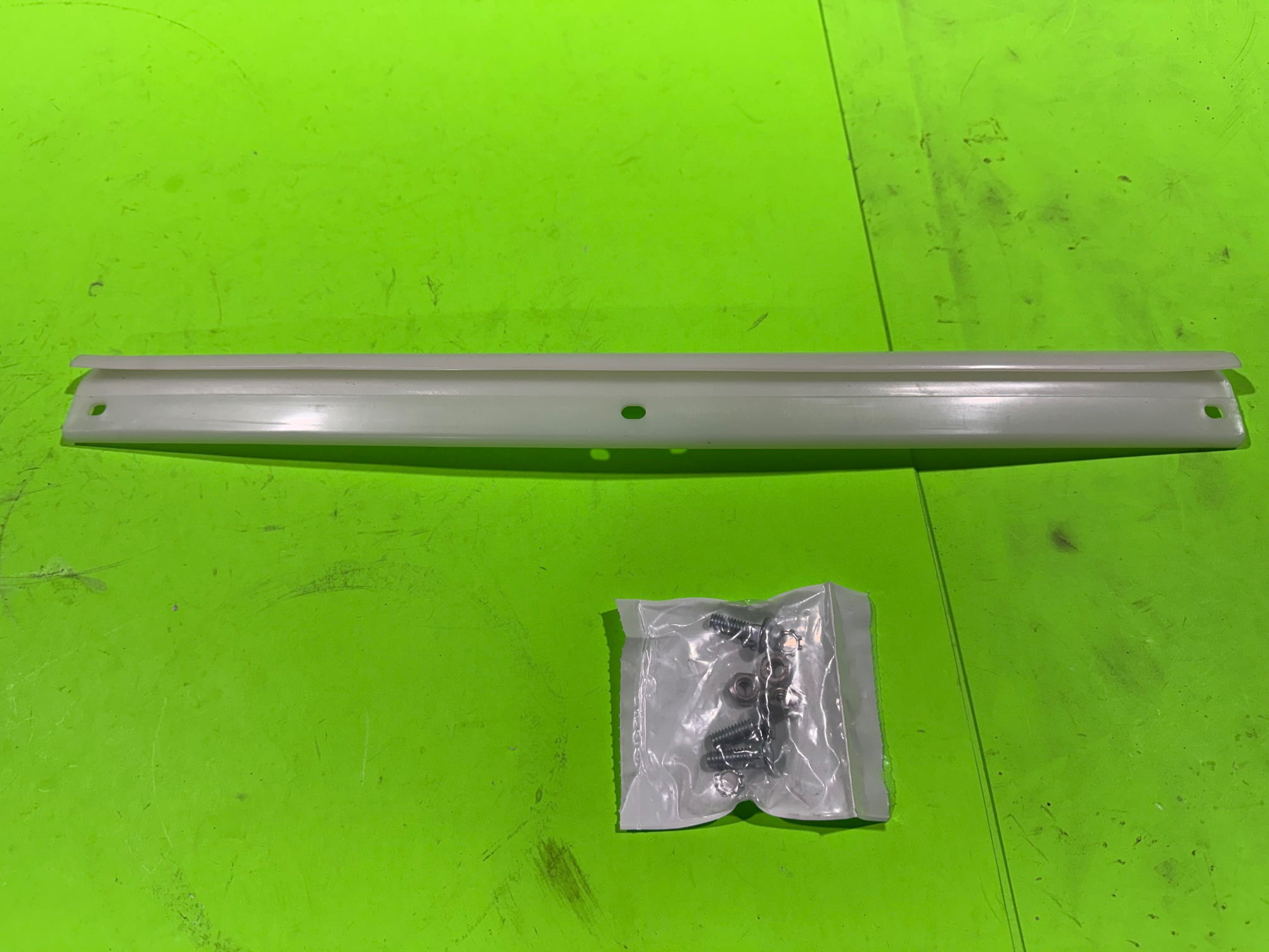 NEW SNOW BLOWER SCRAPER BAR 23-3170 WITH HARDWARE for TORO S200, S620 ...