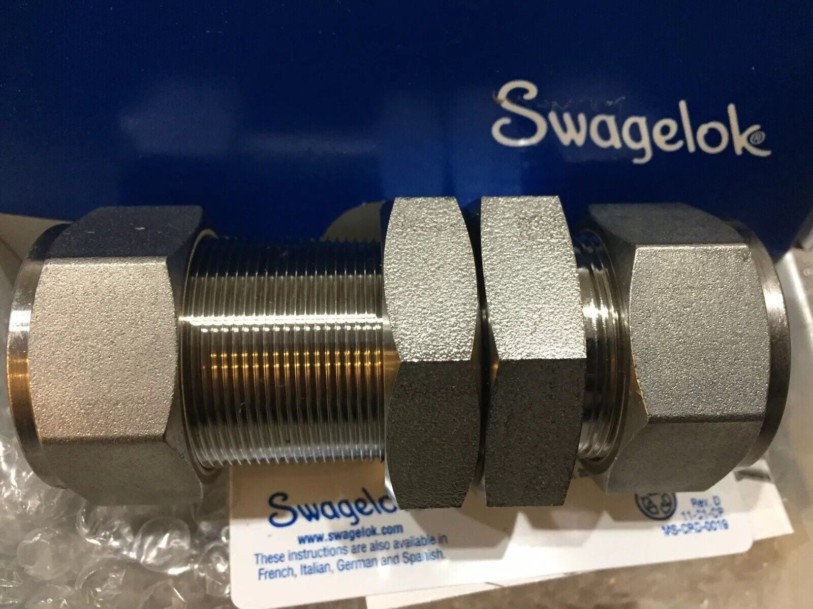 NEW SWAGELOK SS-1610-61 TUBE FITTING BULKHEAD UNION 1” TUBE OD ...