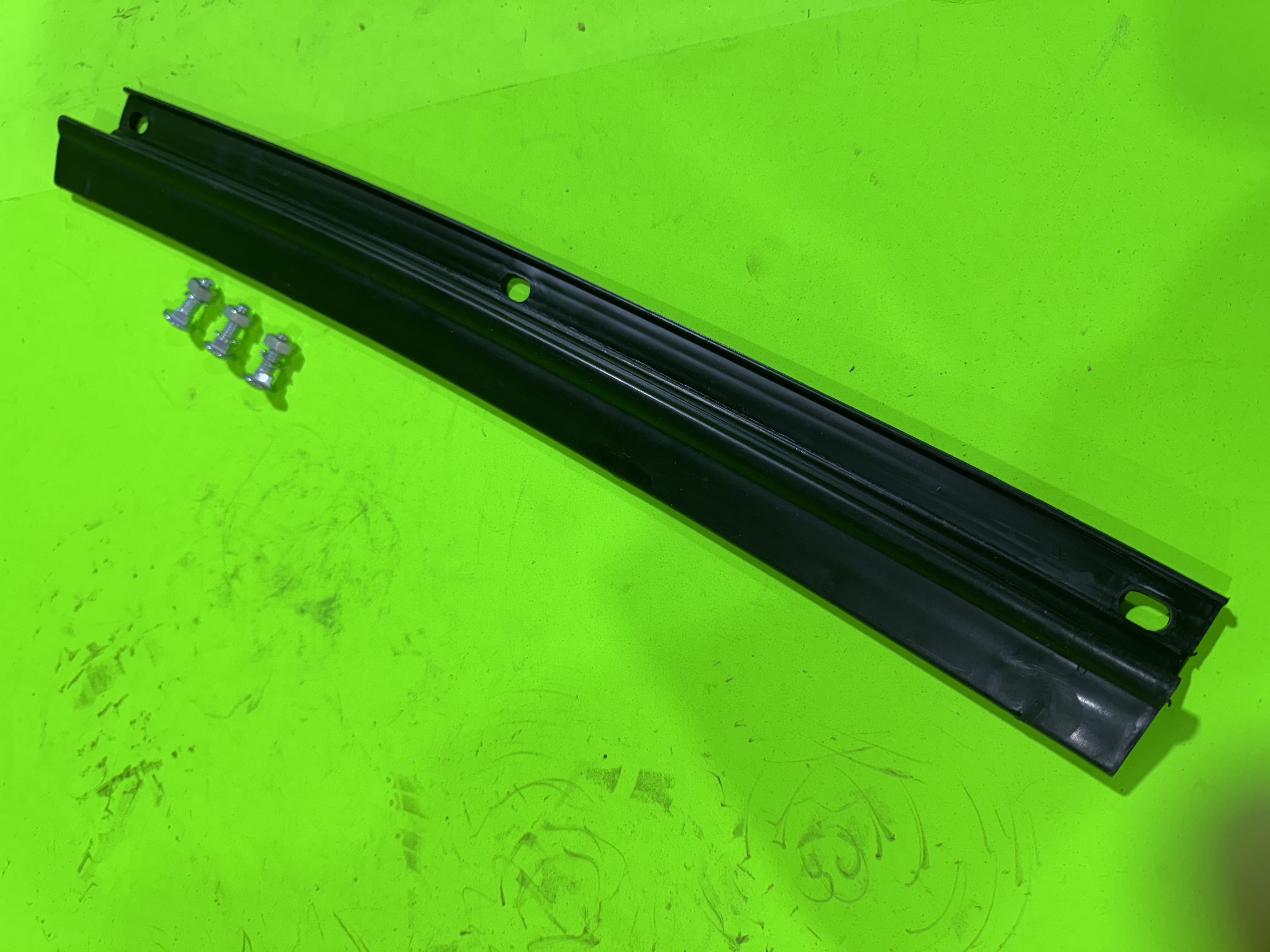 NEW Scraper Bar For Toro CCR2000 W/Bolts Replaces 55-8760 - Walmart.com