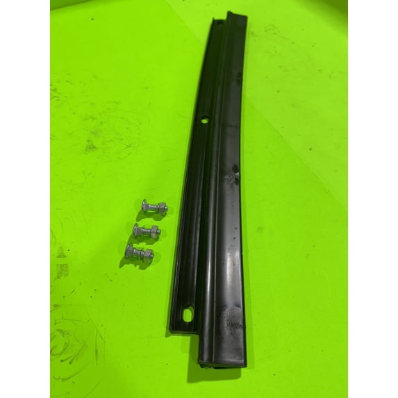 NEW Scraper Bar For Toro CCR3000 W/Bolts, replaces 55-8760 - Walmart.com