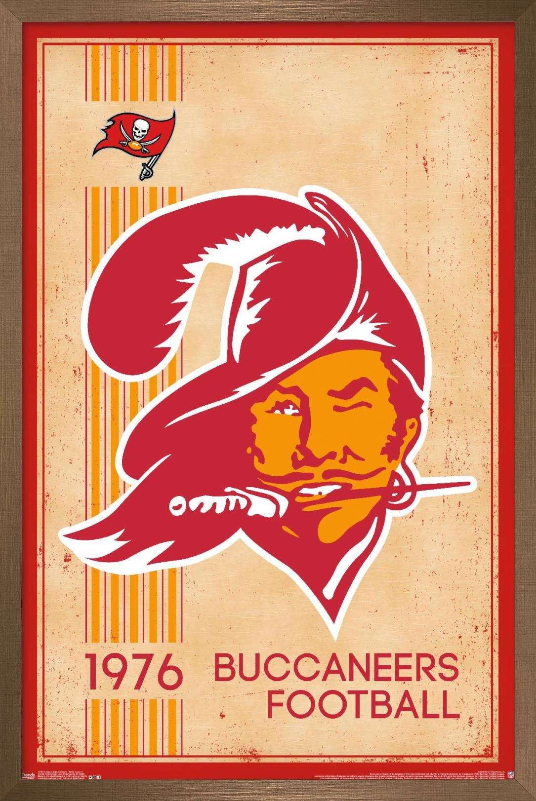 NFL Tampa Bay Buccaneers - Retro Logo 14 Wall Poster, 22.375" x 34 ...