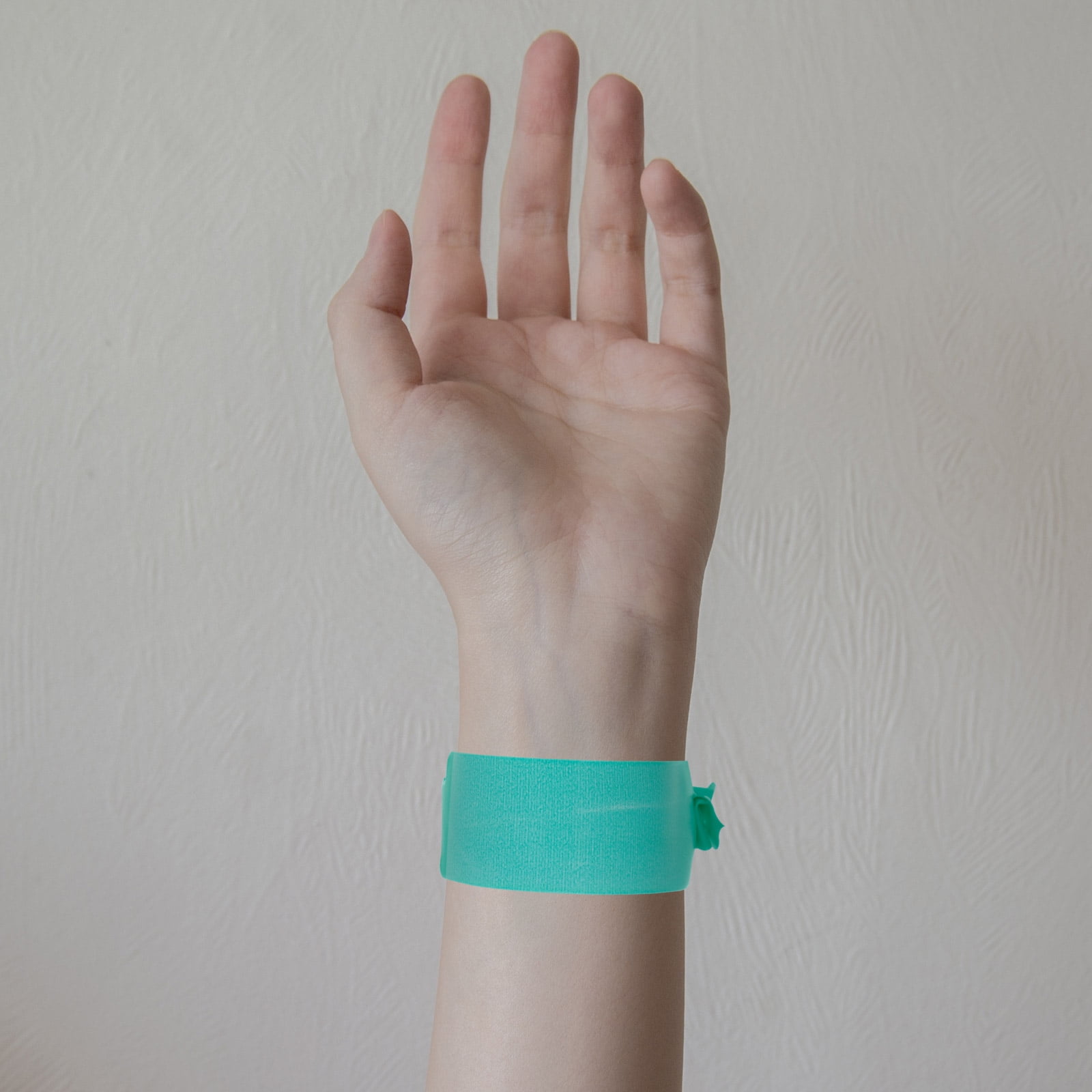 NIAIZEK 100Pcs Writable PVC Wristbands Sky Blue for Hospital Patient ...