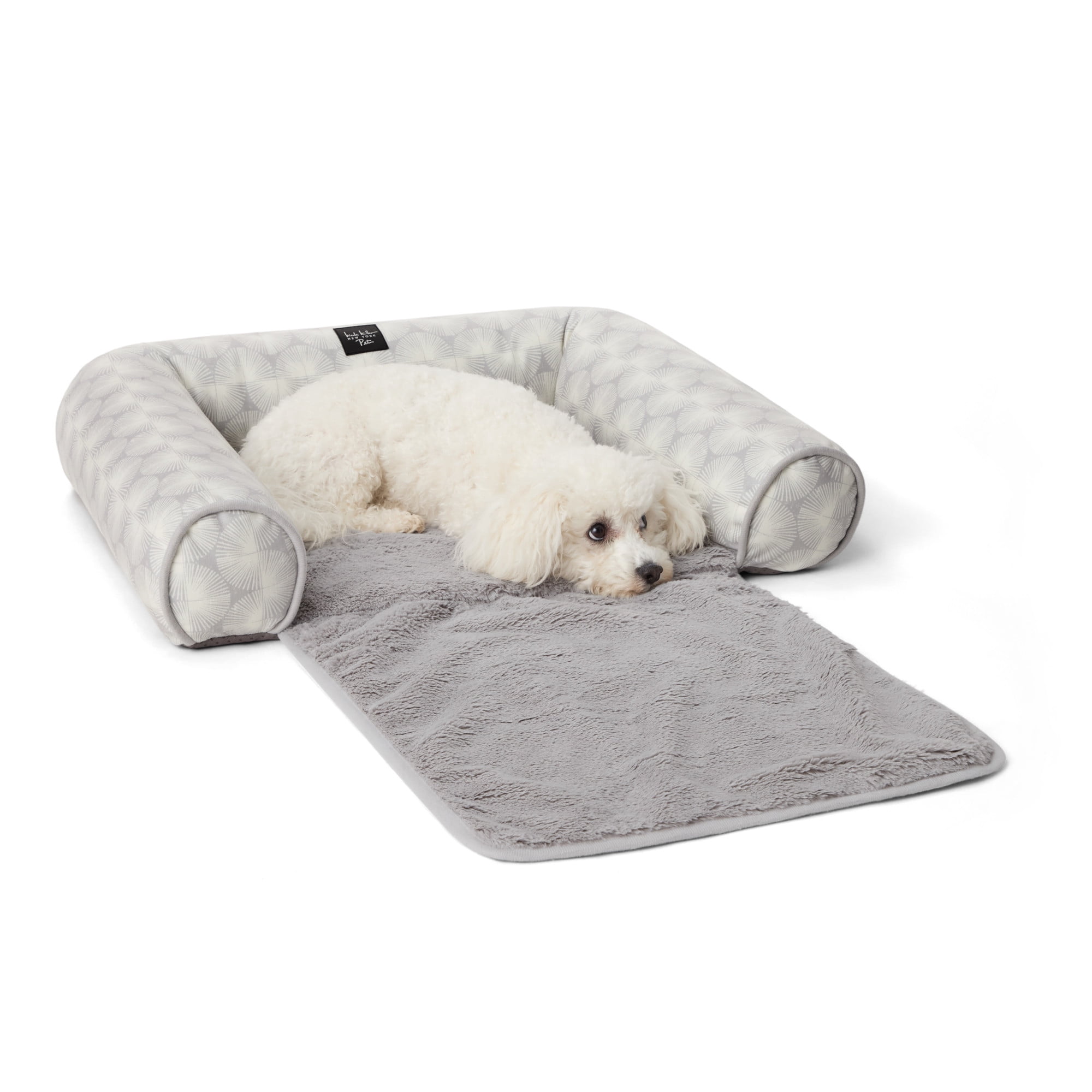 NICOLE MILLER NEW YORK PET Kendall Fluted Geo Cozy Couch Protector Pet ...