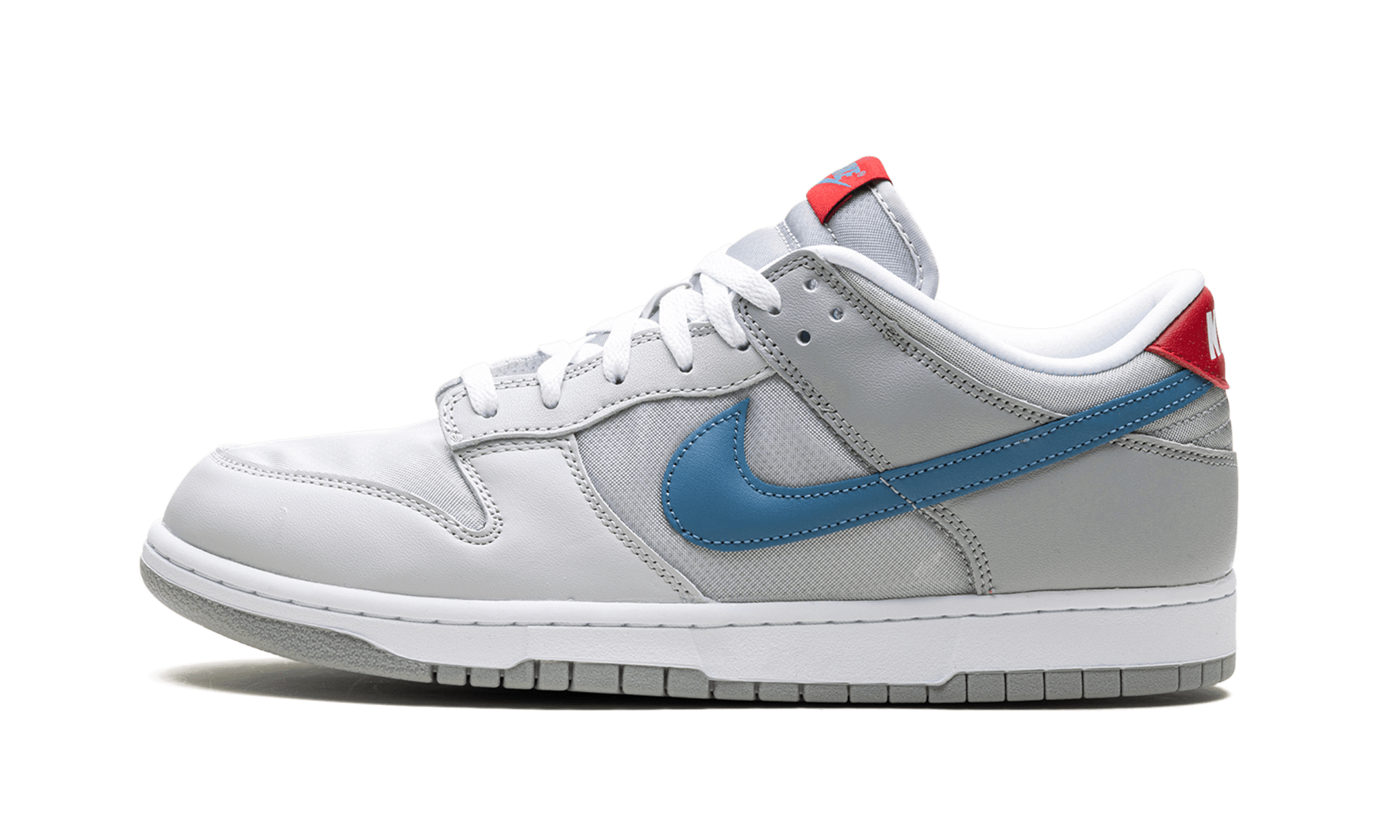 NIKE MENS Dunk low "Silver Surfer" HF0391 001 from Stadium Goods ...