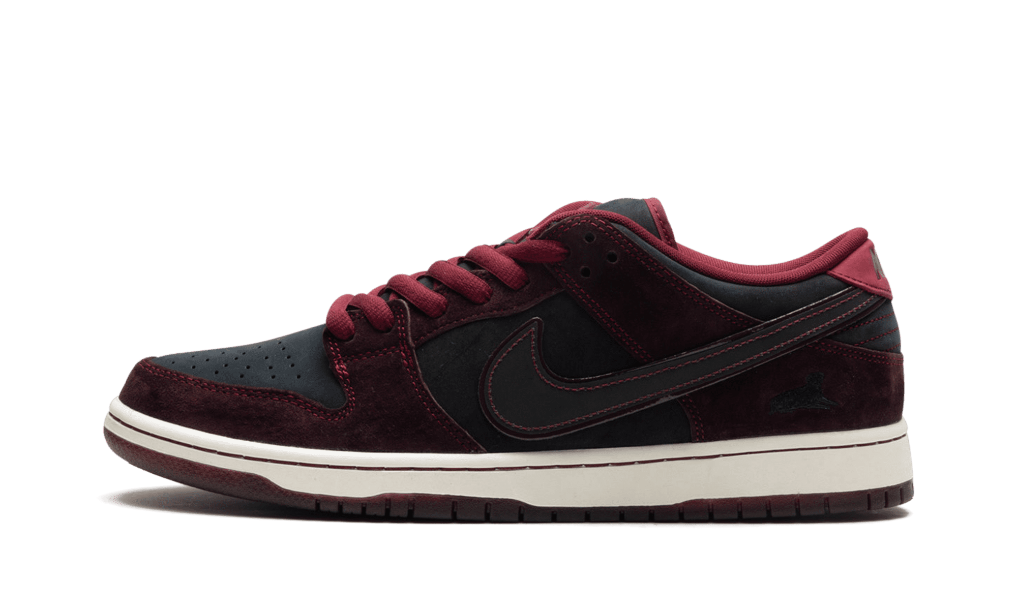 NIKE MENS SB Dunk Low "Riot Skateshop" FZ1289 200 from Stadium Goods ...