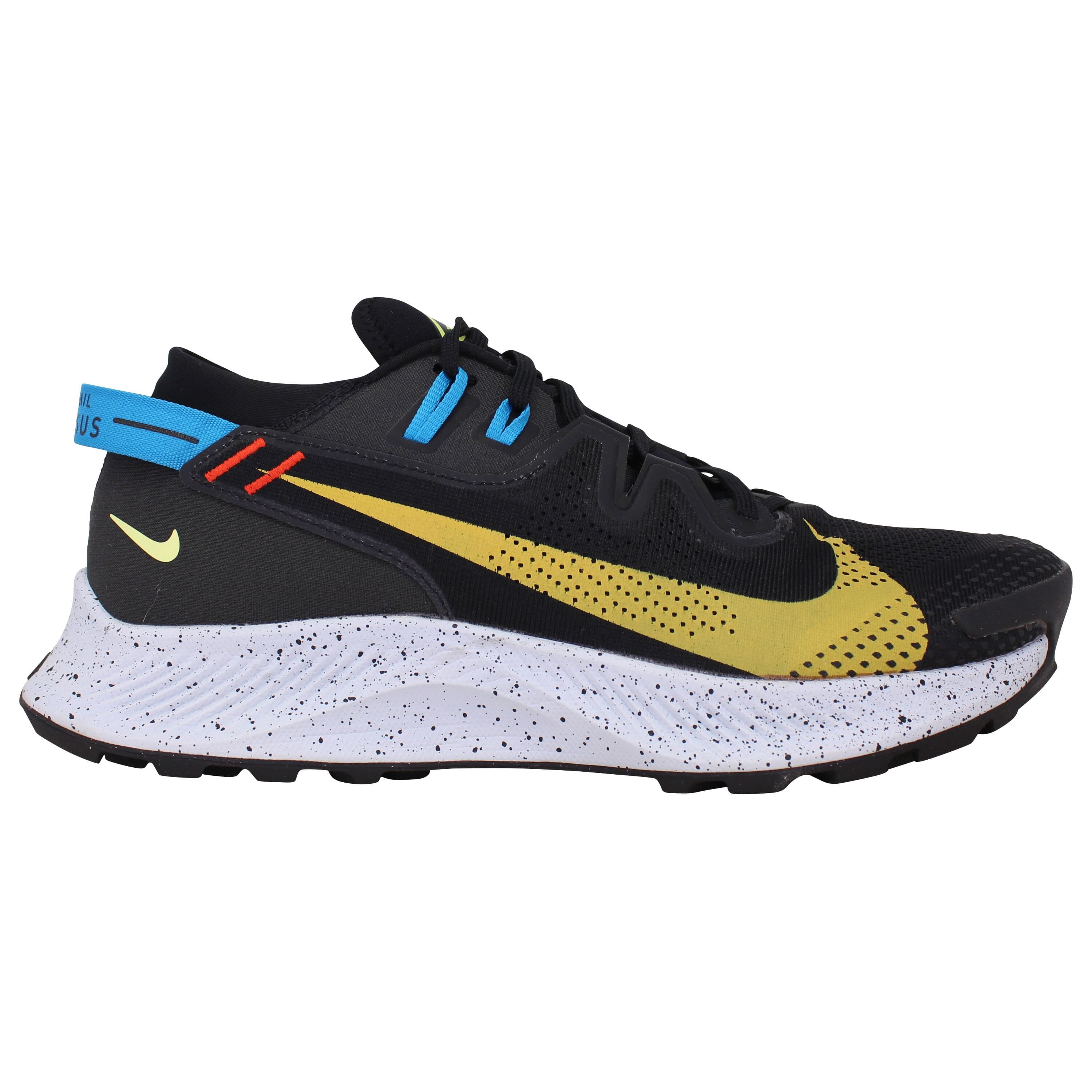 NIKE Men's Competition Running Shoes, Black/Dark Sulfur-Off Noir-Chile ...