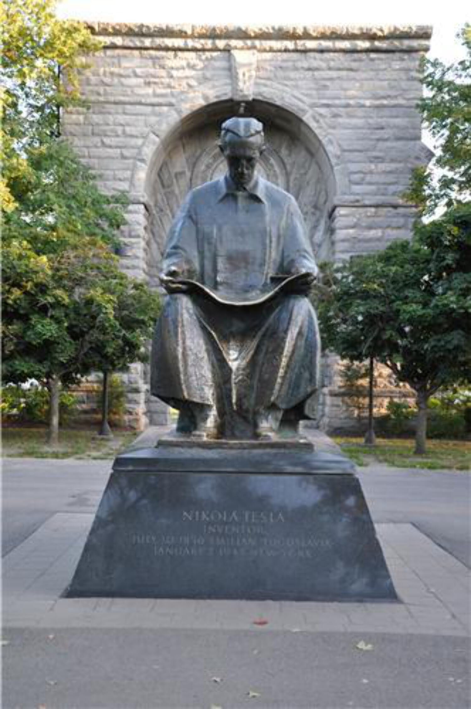 NIKOLA TESLA STATUE GLOSSY POSTER PICTURE PHOTO monument inventor ...