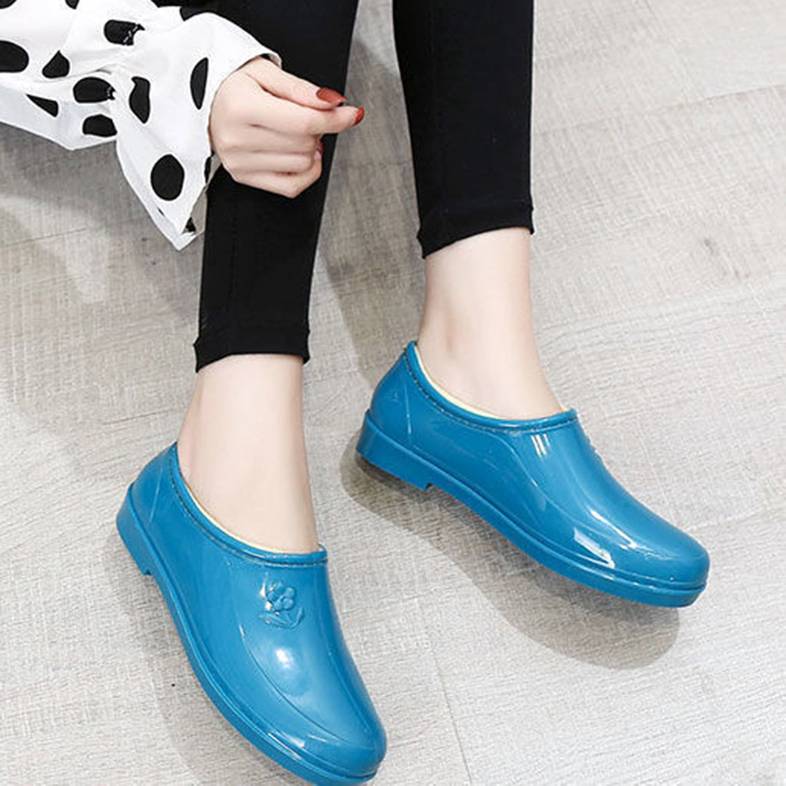 NOKIO Women's Rain B𝗈𝗈𝑡𝑠 S𝗅ip On L𝗈w Top Rain Shoes Durab𝗅e Wate𝗋proof ...