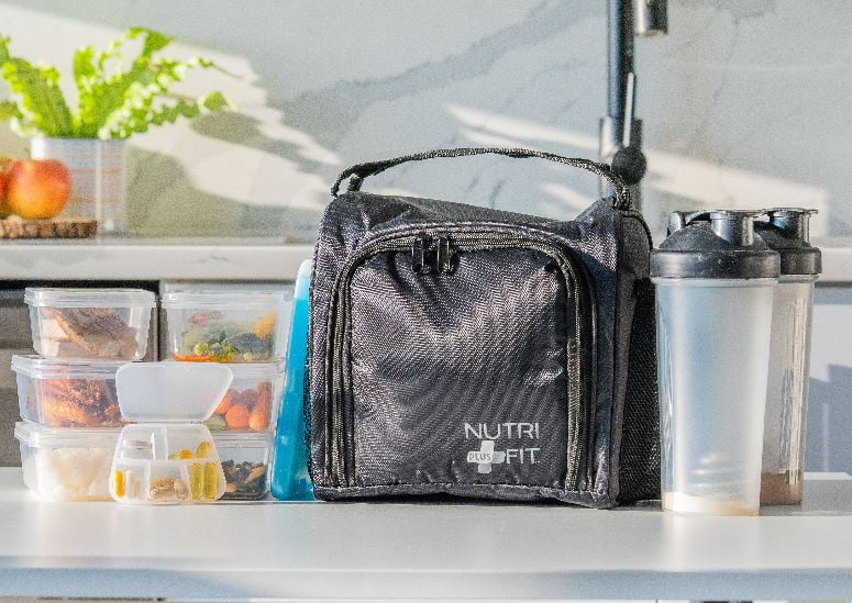 NUTRIFIT Meal Prep Bag for the Active Live Style with Six food ...