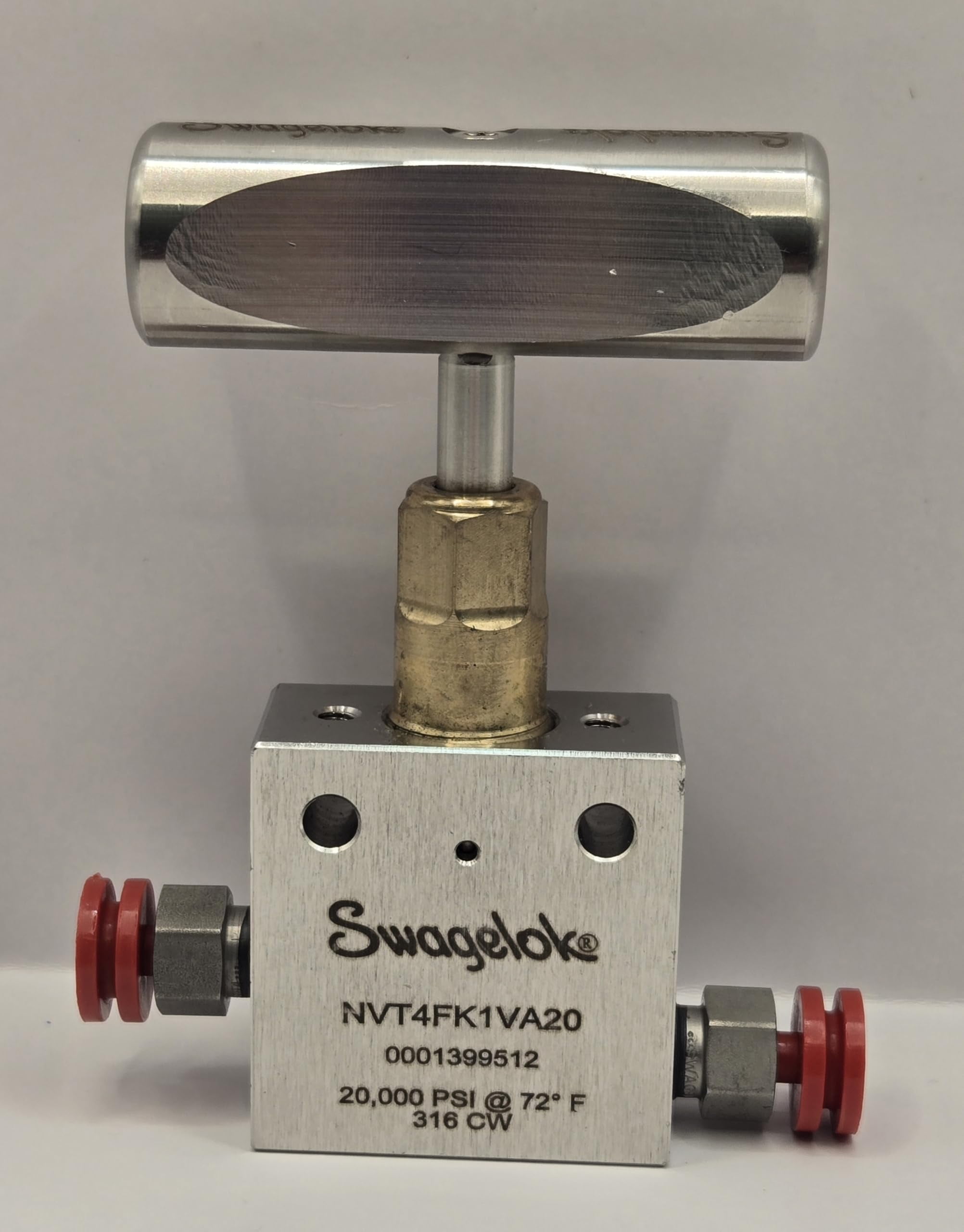NVT4FK1VA20 | Swagelok NVT Series Medium Pressure Needle Valve, Inlet ...