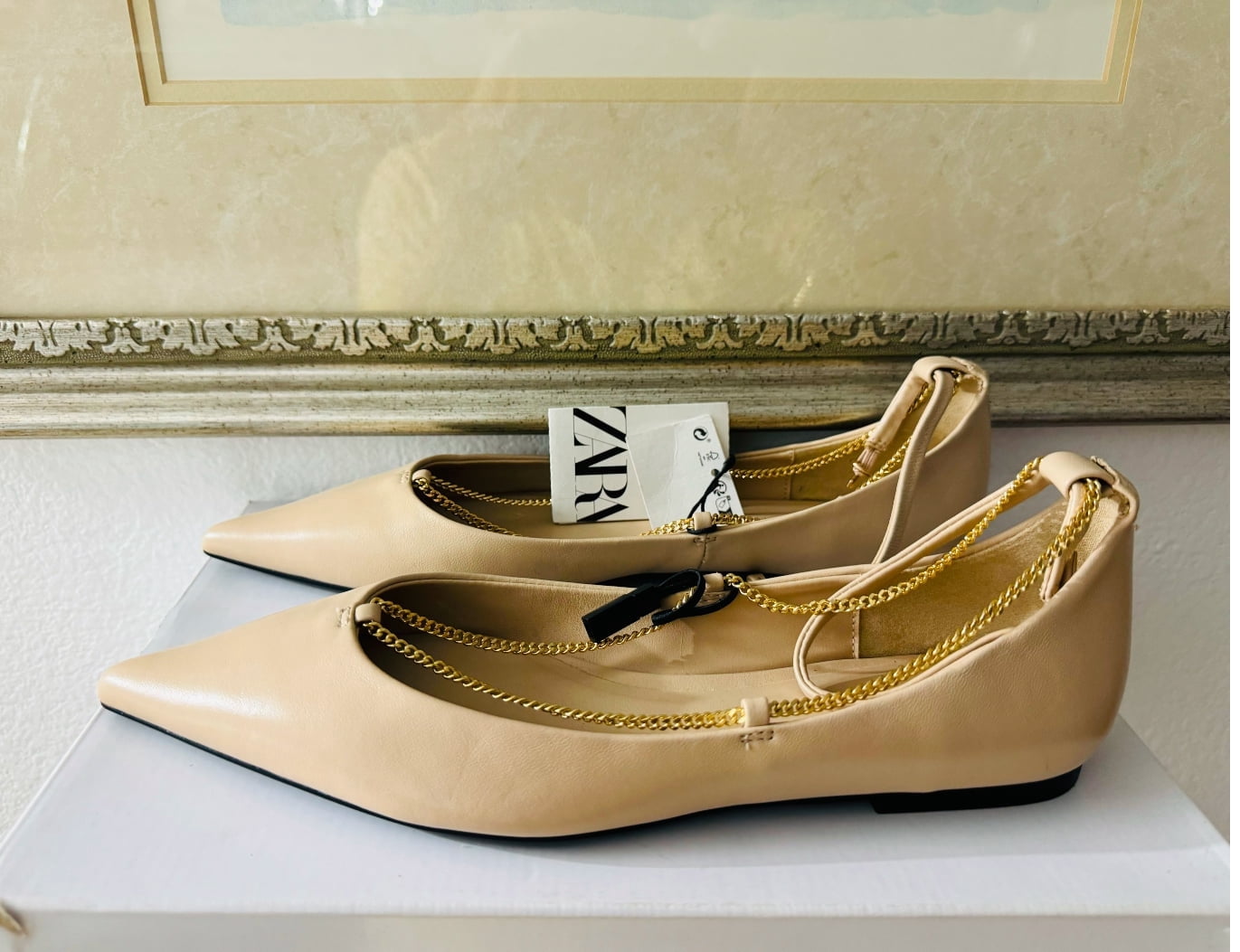 Zara Us
