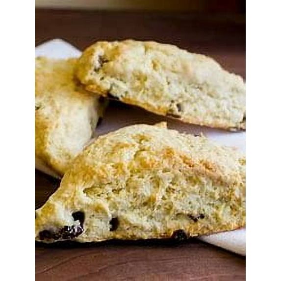 NY Gourmet Irish Style Raisin Scones Fresh 2/lbs Heat & Serve - Walmart.com