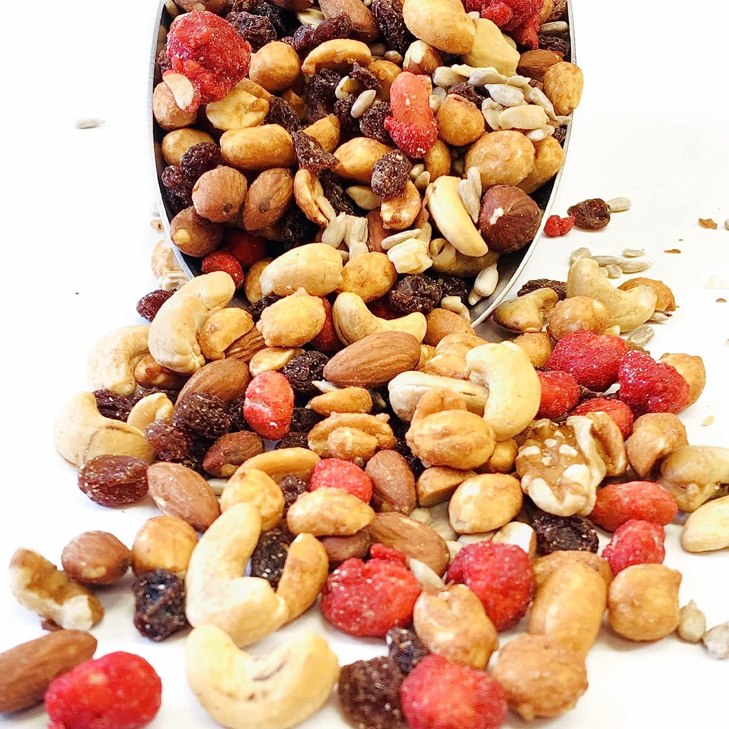 NY SPICE SHOP Super Energy Trail Mix - Nut Mix of Raisins, Almonds ...
