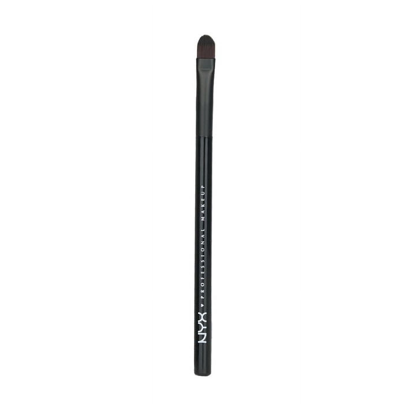 NYX Pro Flat Detail Brush - # PROB14 838577 1pcs - Walmart.com