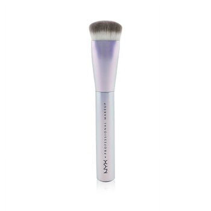 NYX Professional Makeup Holographic Halo Sculpting Buffing Brush ...