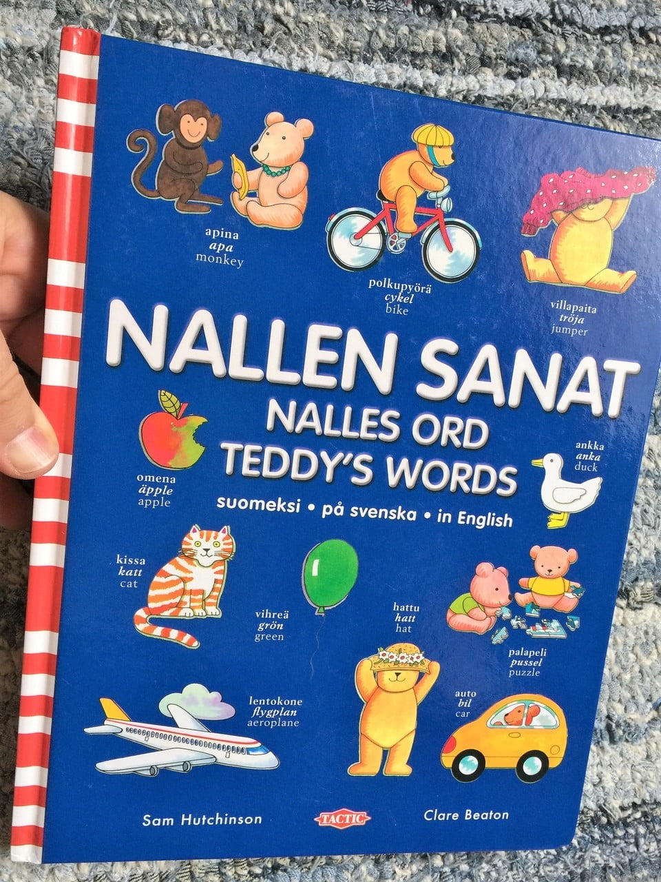 Nallen Sanat Nalles Ord / Teddy’s Words Trilingual Swedish, Finnish and ...