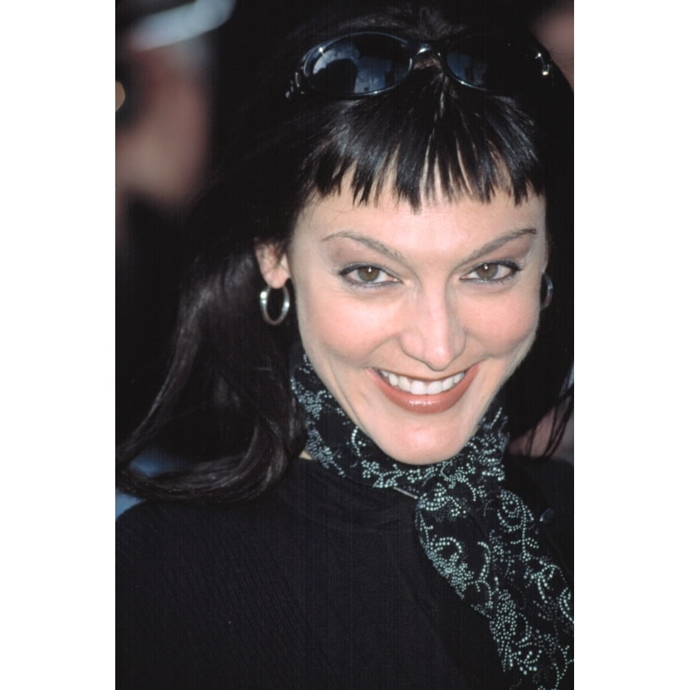 Nancy Pimental At World Premiere Of Enough, Ny 5212002 Celebrity (16 x ...