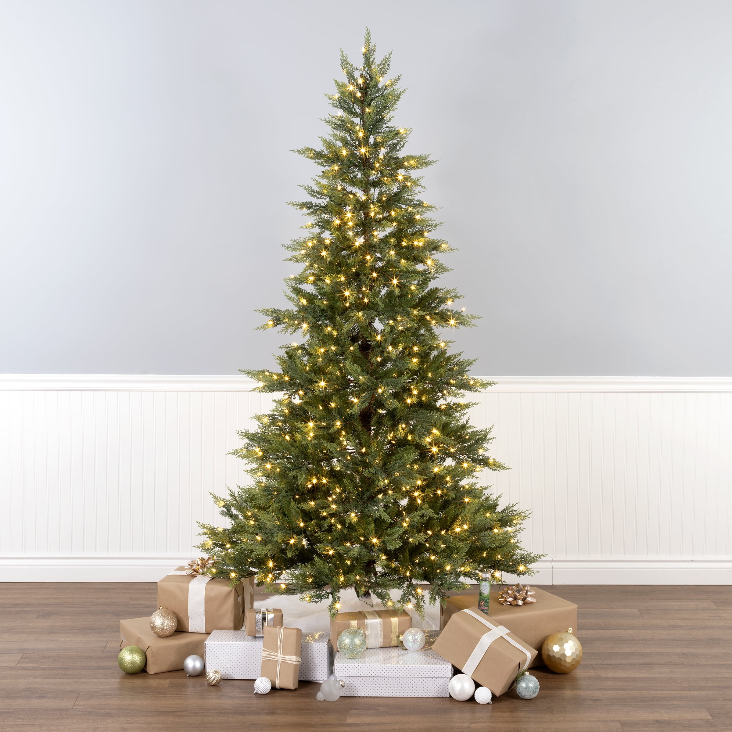 National Tree Company 7.5 ft. Pre-lit Feel Real® Festive Fern ...