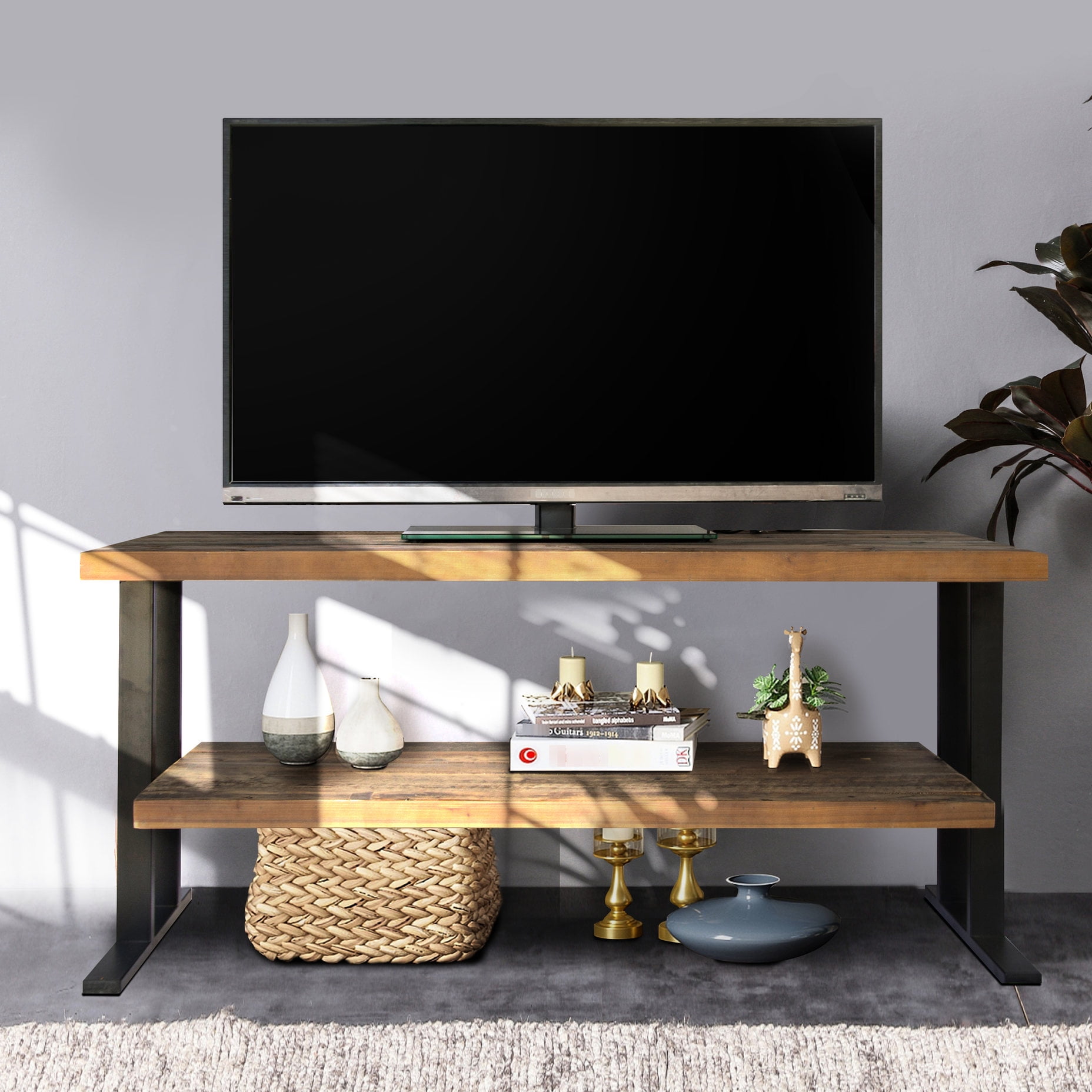 Natural Color Scheme, Open Shelving Style - Fit Home Setup in Living ...