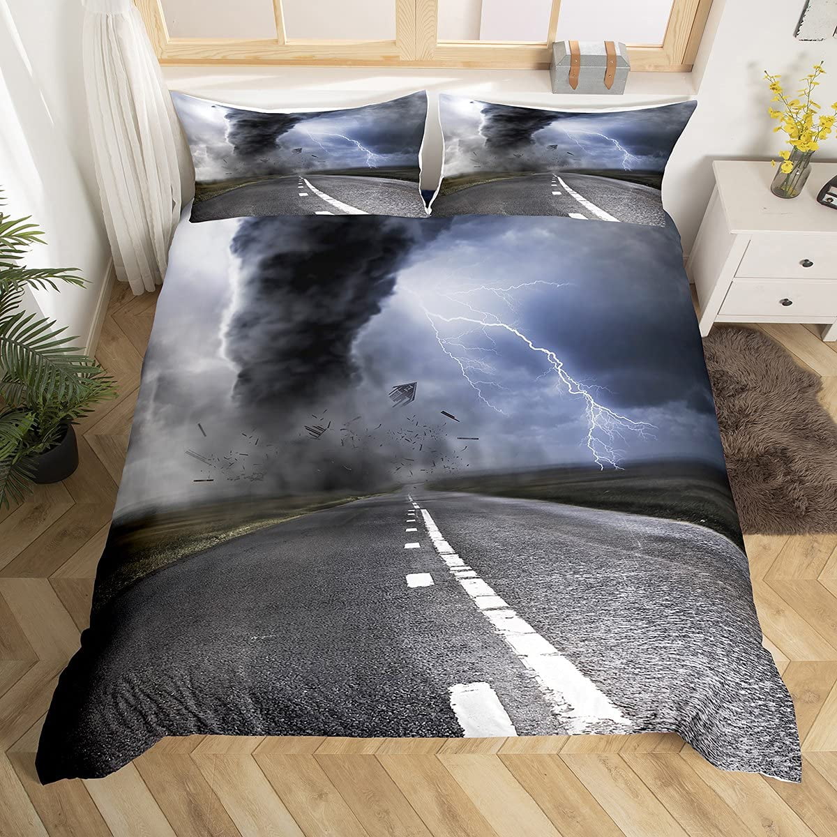 Natural Disaster Thunder and Lightning Dark Clouds Room ration Natural ...