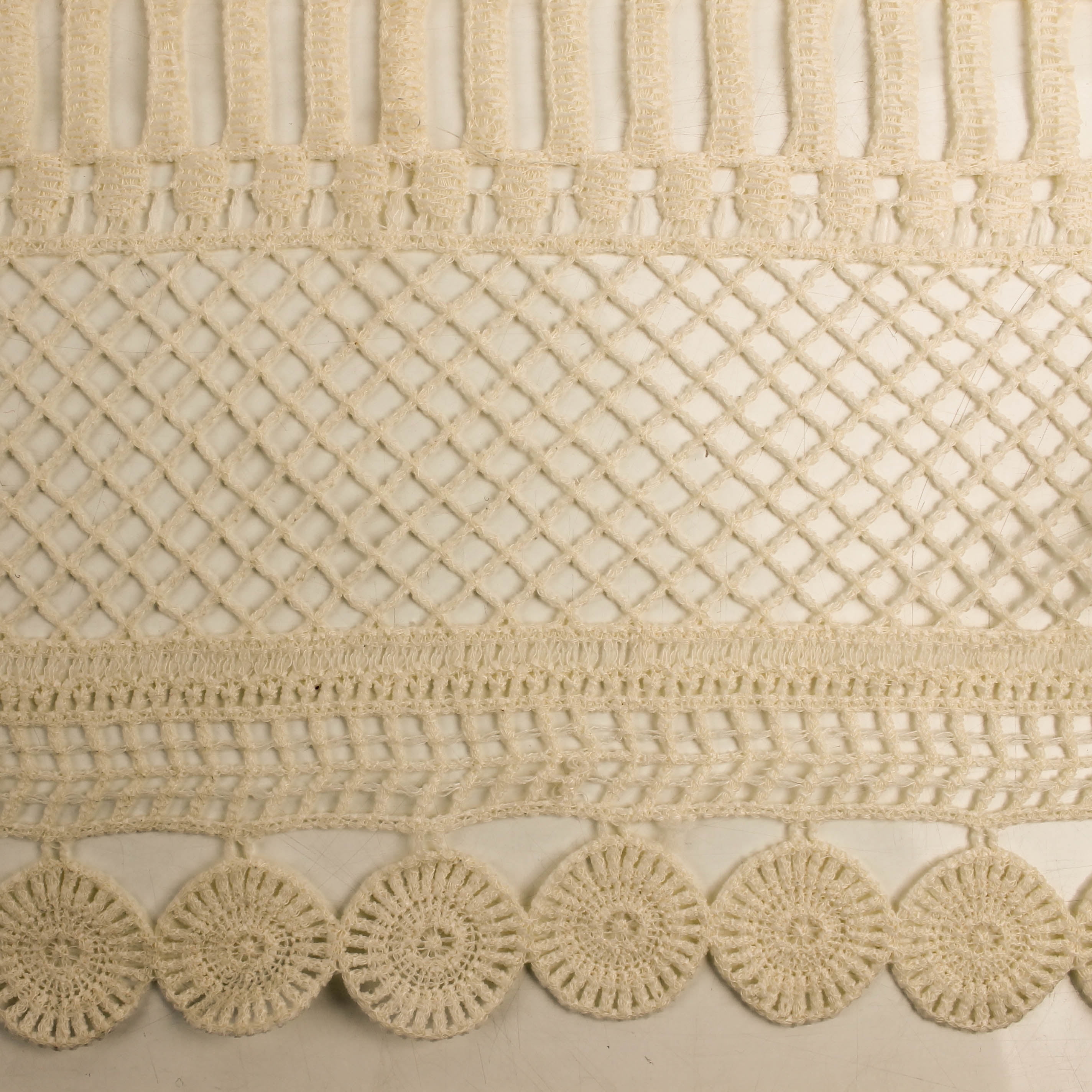 Natural Judy Pattern Chemical Lace Fabric, DIY Projects by the Yard ...