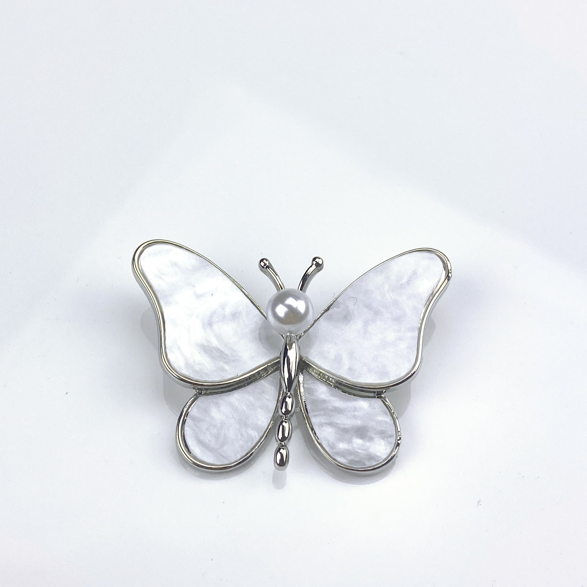 Natural Mother Shell Cocoon-Breaking Pearl Butterfly Butterfly Corsage Elegant Coat Suit Brooch ...