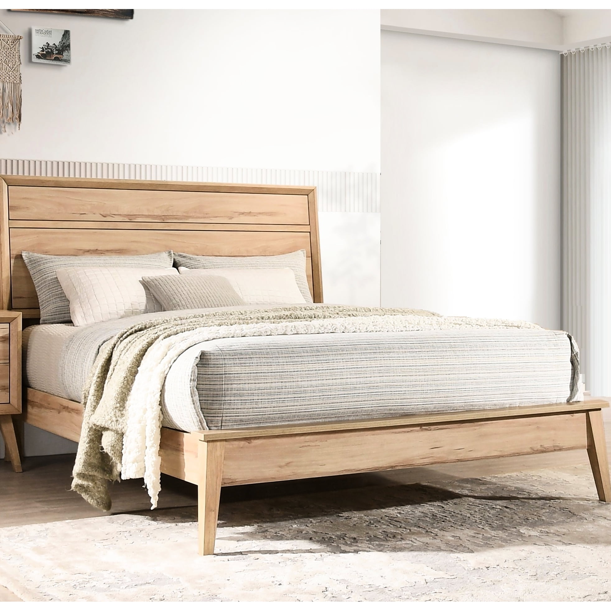 Natural Oak Finish Queen Bed - Classic Style Bedroom Furniture With Headboard Bed, Combining And ...