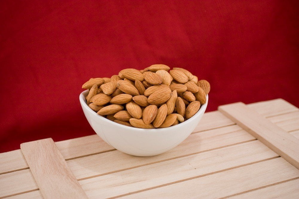 Natural Raw Almonds 10 Pound Case - Walmart.com