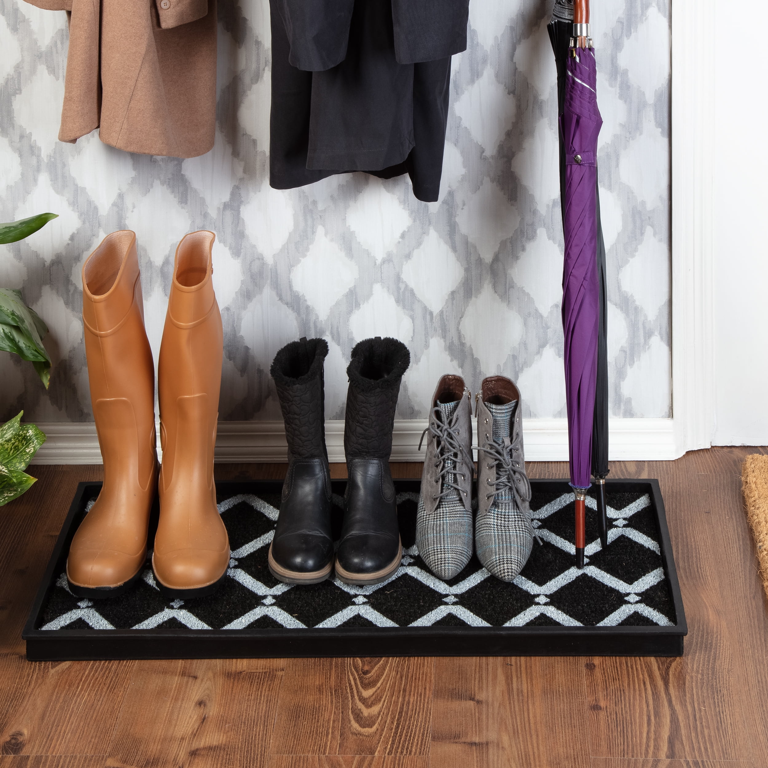 Natural & Recycled Rubber Boot Tray with Black & Ivory Diamond Coir ...