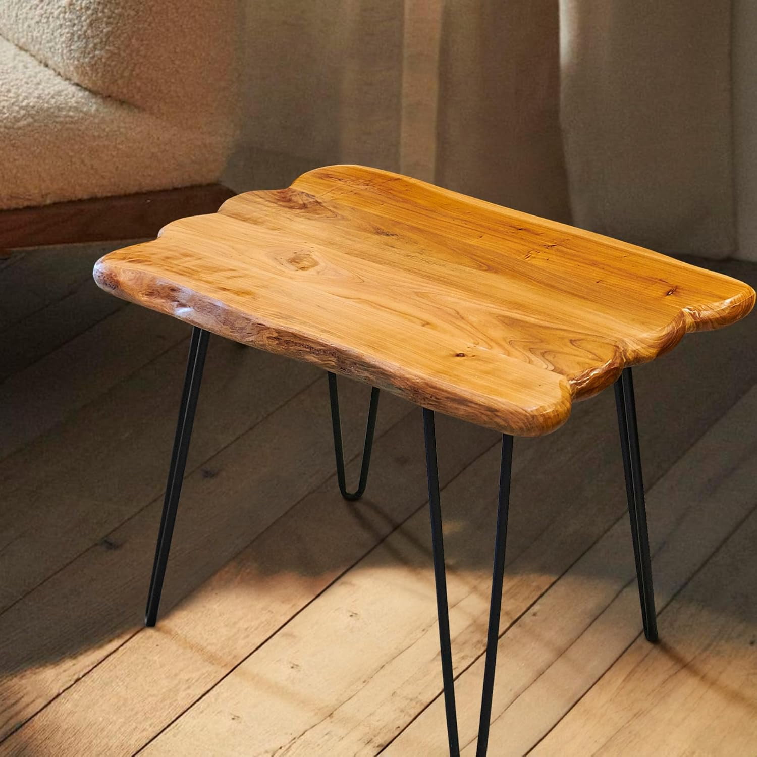 Natural Shape Cedar Wood Side Table ， Vintage Solid Wooden Slab Coffee ...