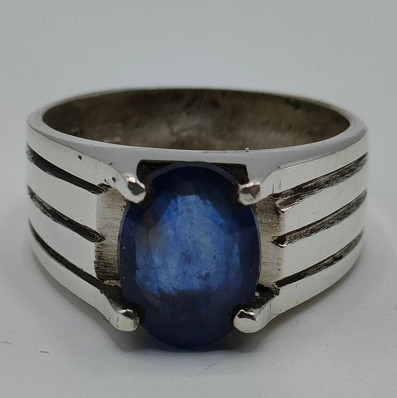 Natural Unheated and Untreated Sri lankan Blue Sapphire, Neelam Ring ...