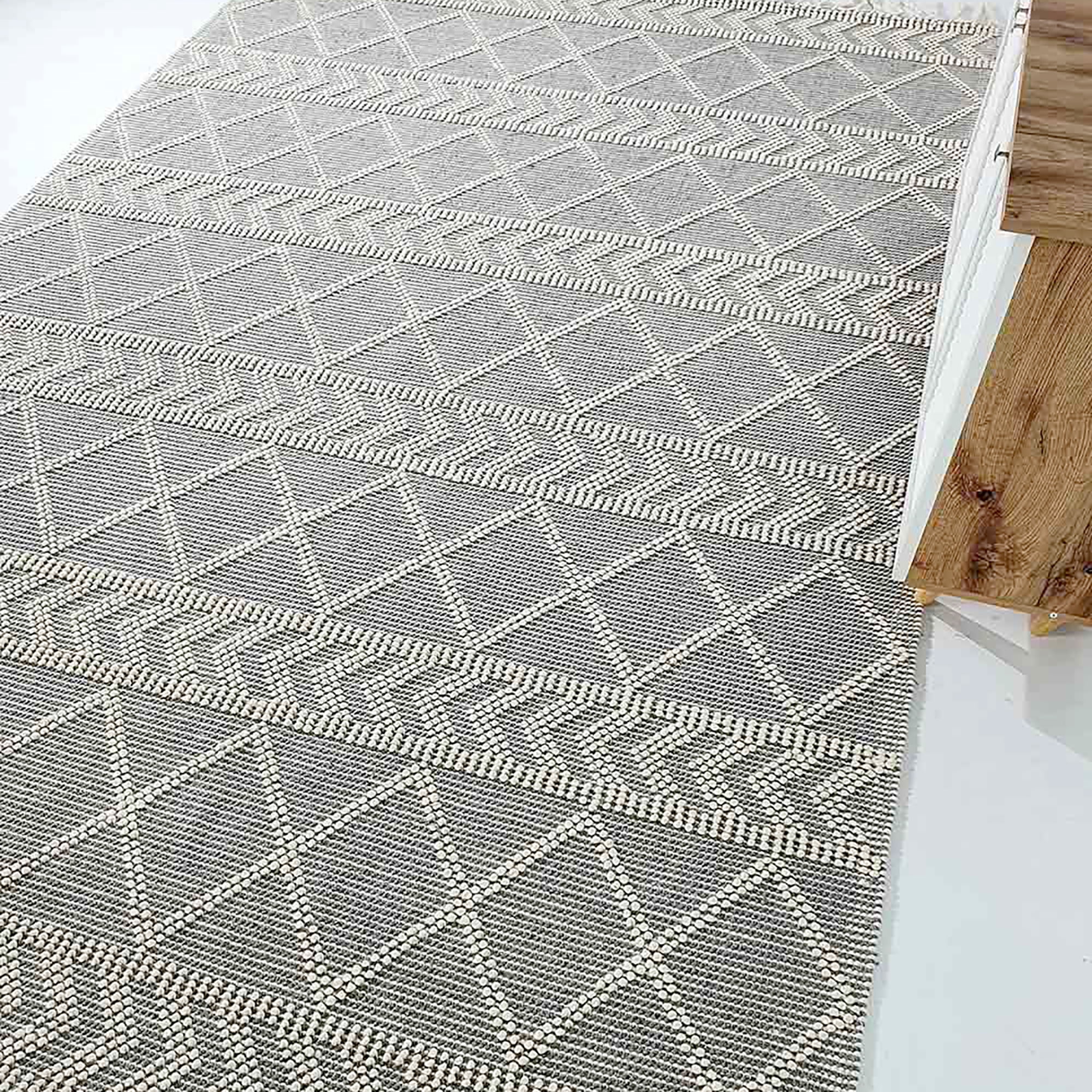 Natural White Color Handmade Ramsha Wool & Cotton Woven Rug with ...