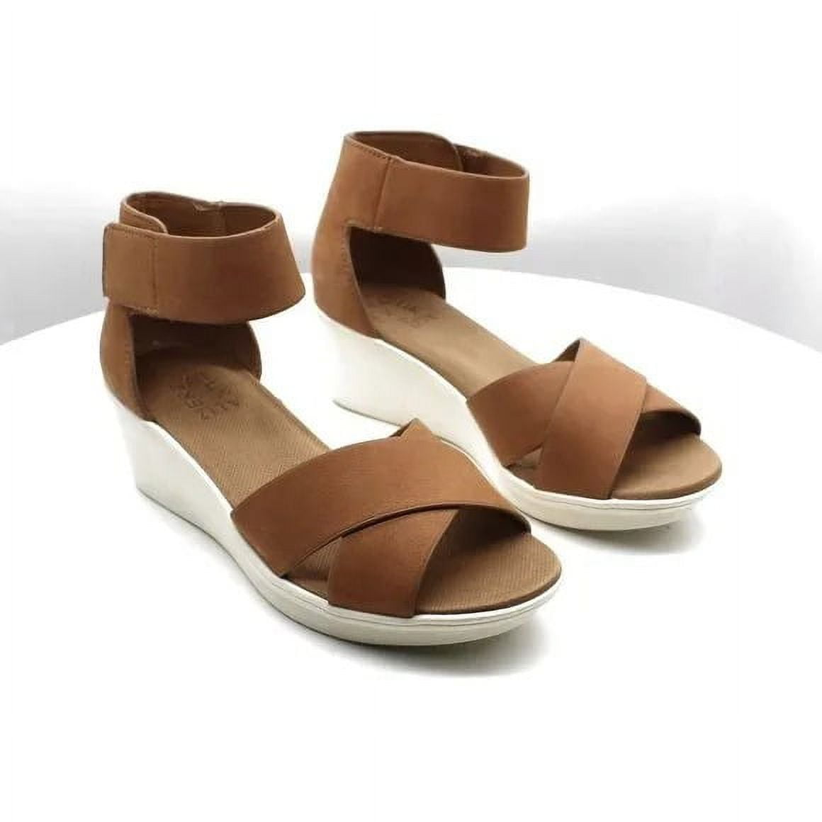 Naturalizer Women's Riviera Sandal Heeled Cookie Dough 6.5M - Walmart.com