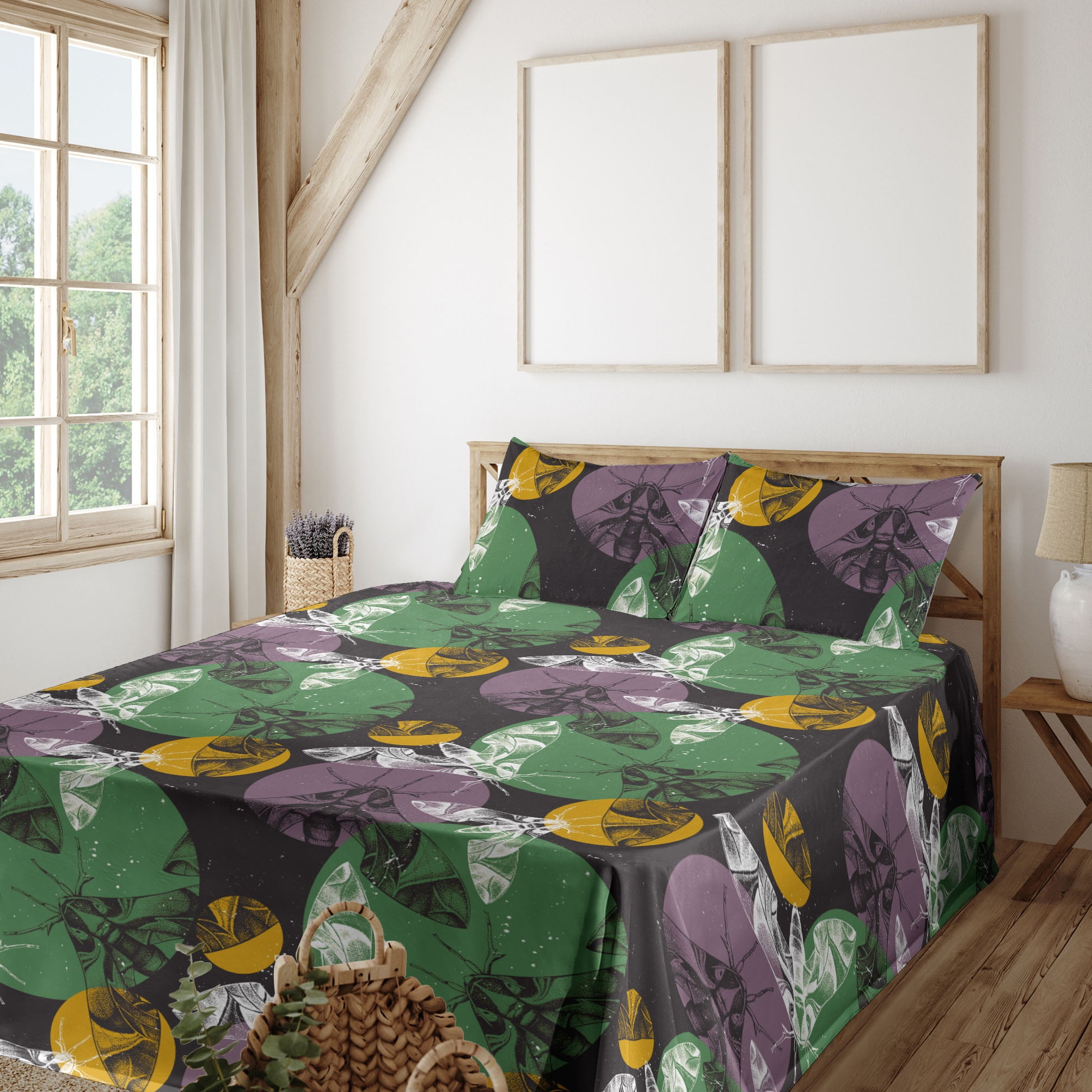Nature Sheet Set, Abstract Moth Sketch Illustration withModern Round ...