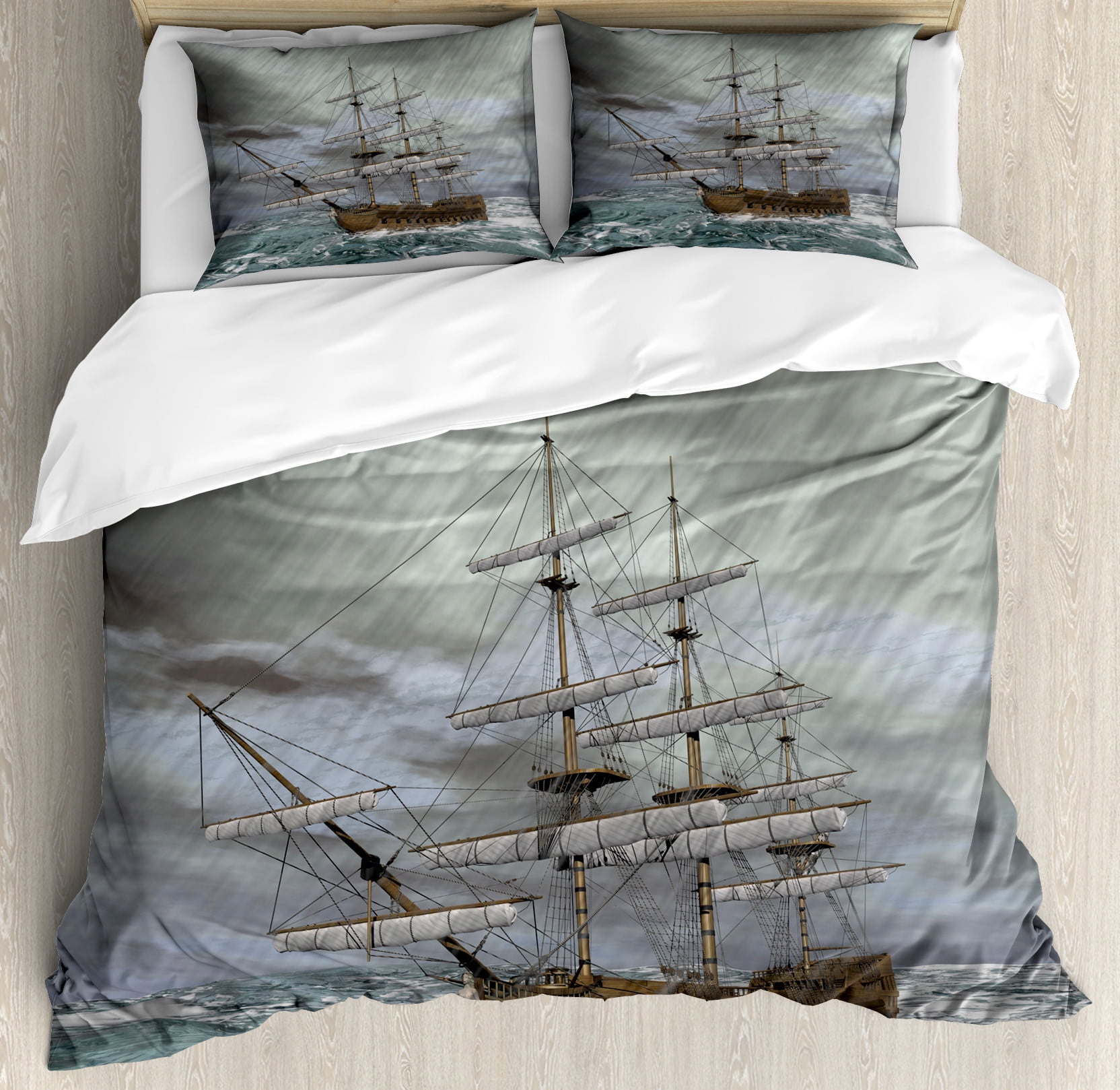 Nautical Duvet Cover Set, Old Ship on the Ocean in Wave Rainy Stormy ...