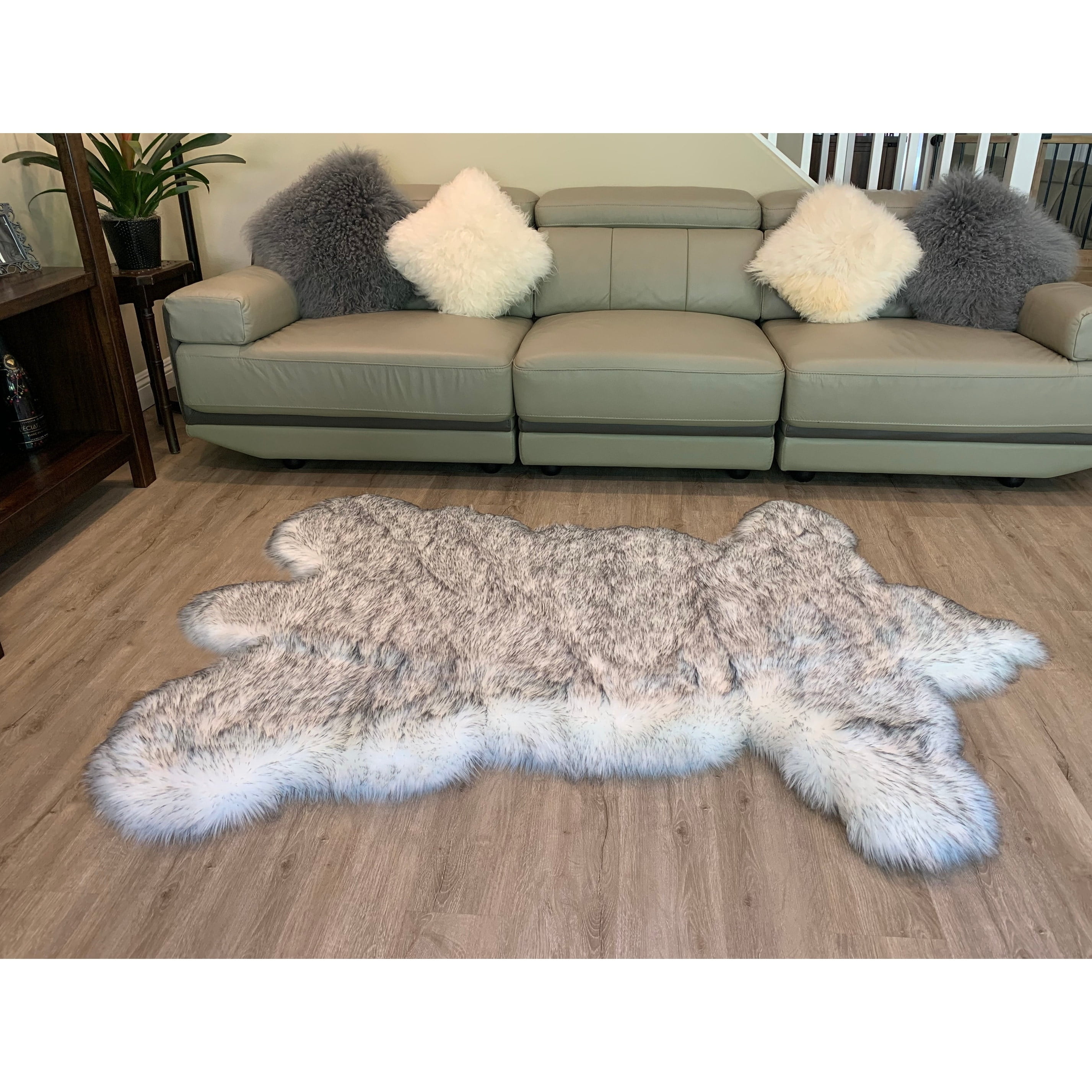 Navitz Ovella Home Premium Faux Bearskin Pelt Area Rug White/Black 6' x ...