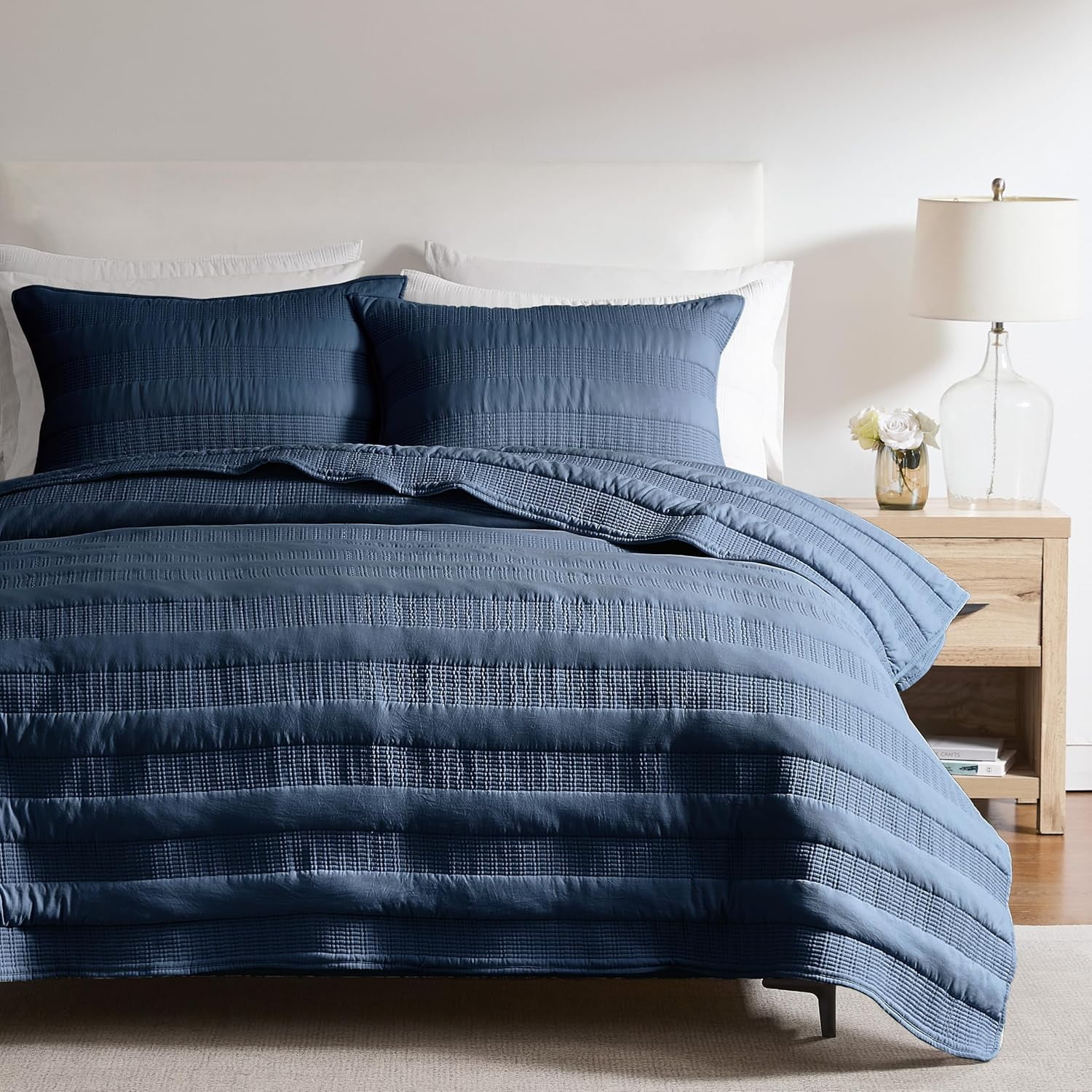 Navy Blue Striped Queen Size Quilt Set, Lightweight Pick Stitch ...