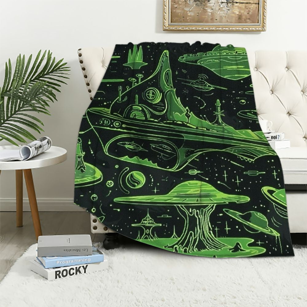 Nawypu Green Alien UFO Moon Flannel Blanket Soft Fluffy Throw Blanket ...