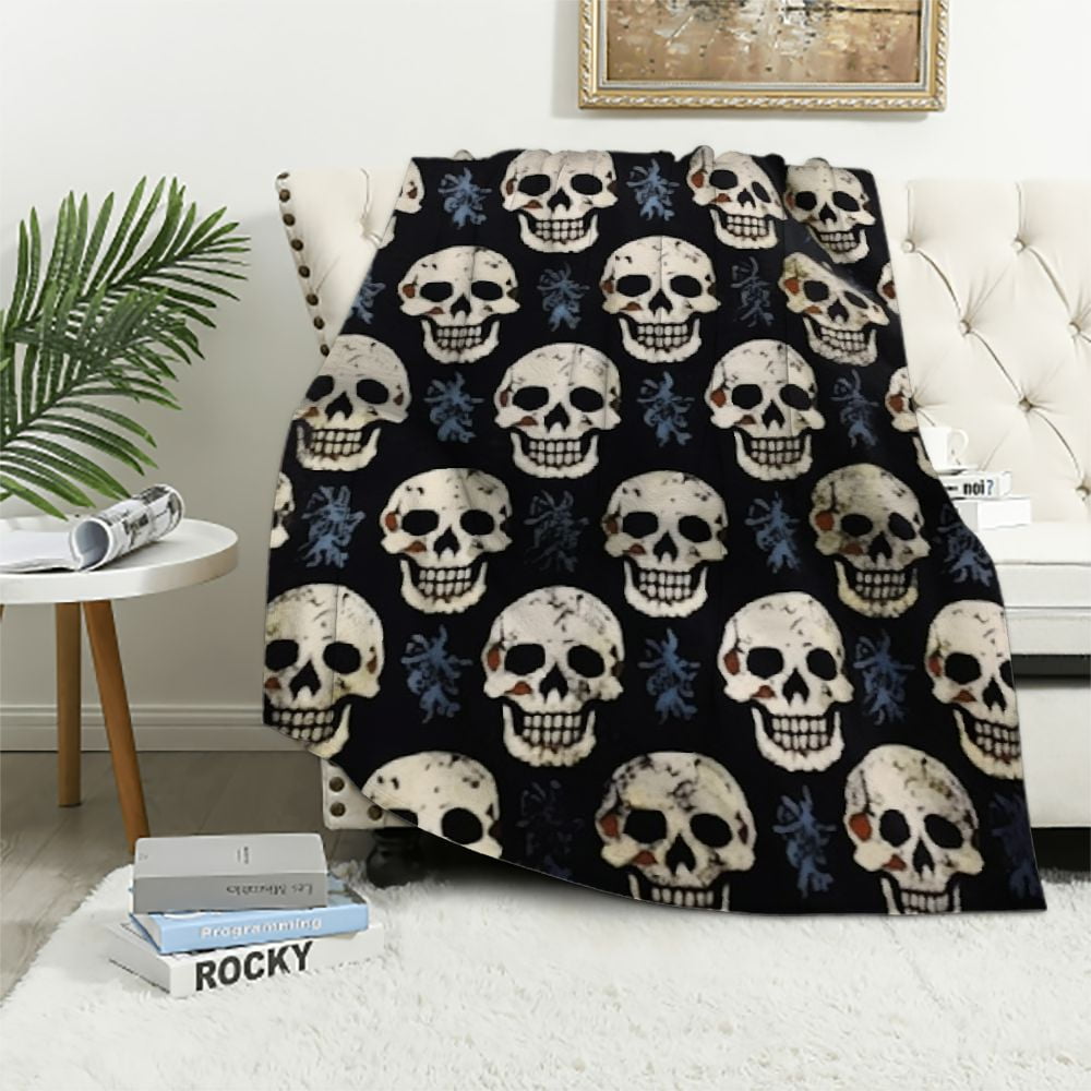 Nawypu Halloween Blanket Throw: White Skulls on Black for Sofa Bed ...