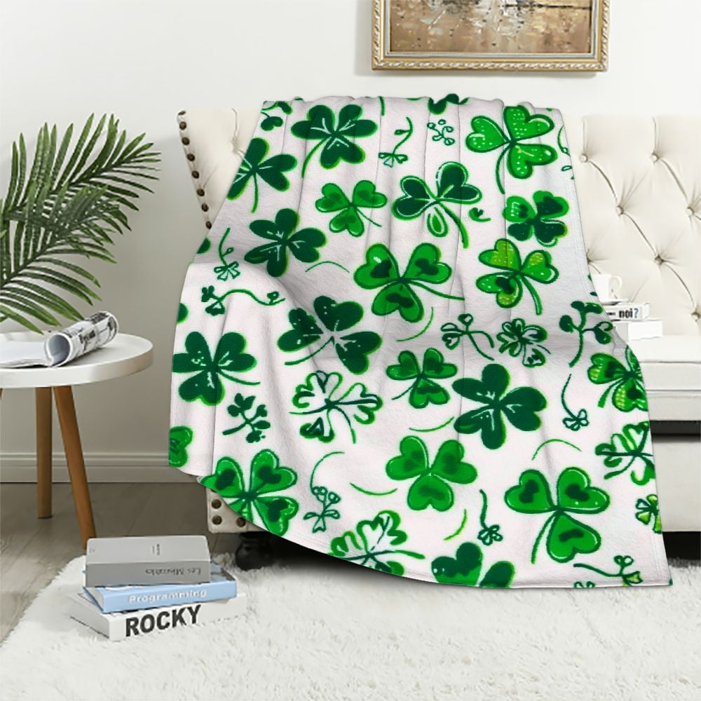 ONETECH St. Patrick's Day Soft Throw Blanket: of Ireland Clovers and ...