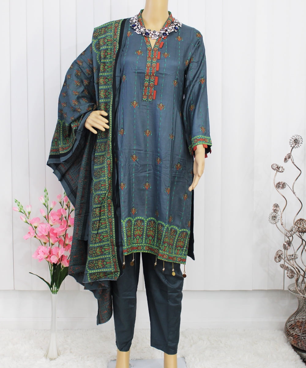 Nazon Brand- Pakistani Lawn | Long Dress | Long Sleeve | Party Were ...