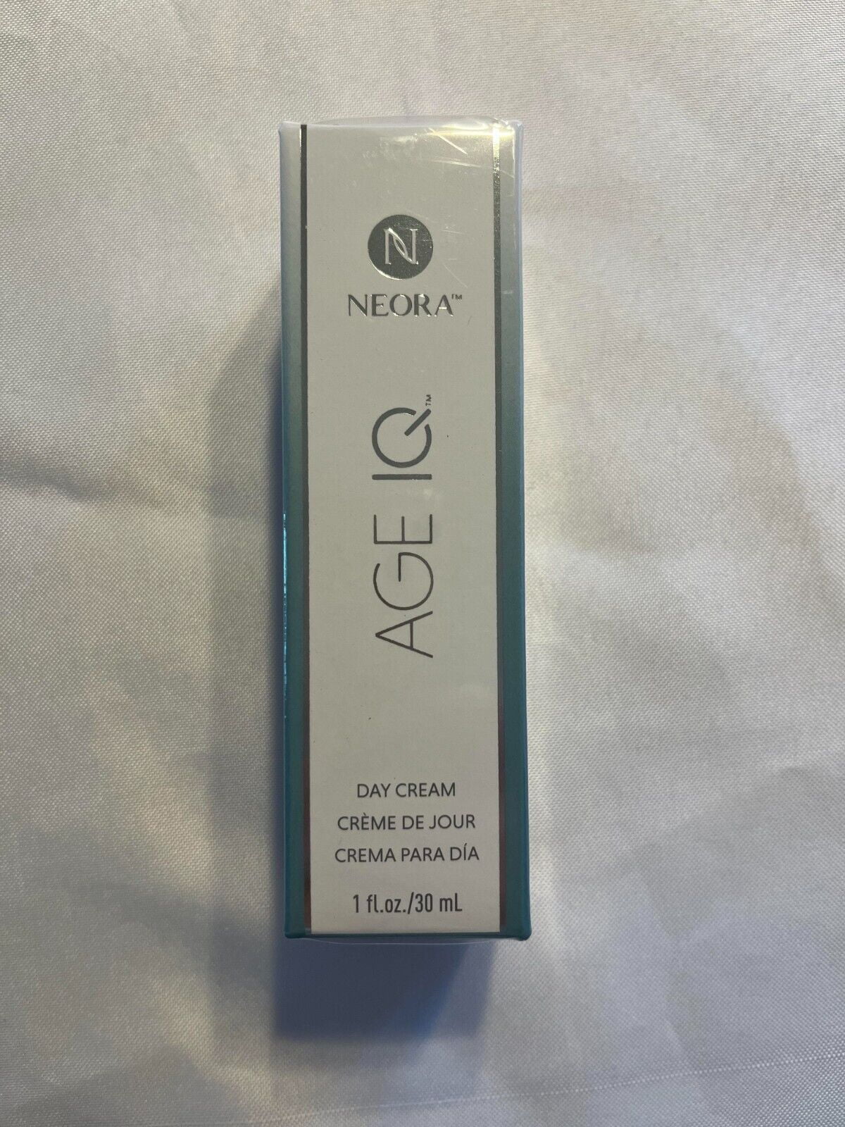 Ne-ora Age IQ Day Cream 1 oz - New in Box Sealed! New Nerium Packaging ...