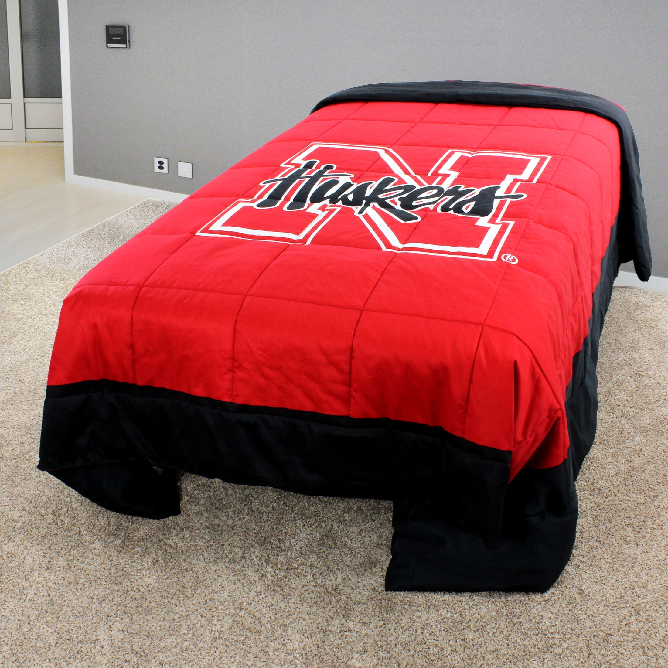 Free Shipping! College Covers Nebraska Cornhuskers King Comforter 100% ...