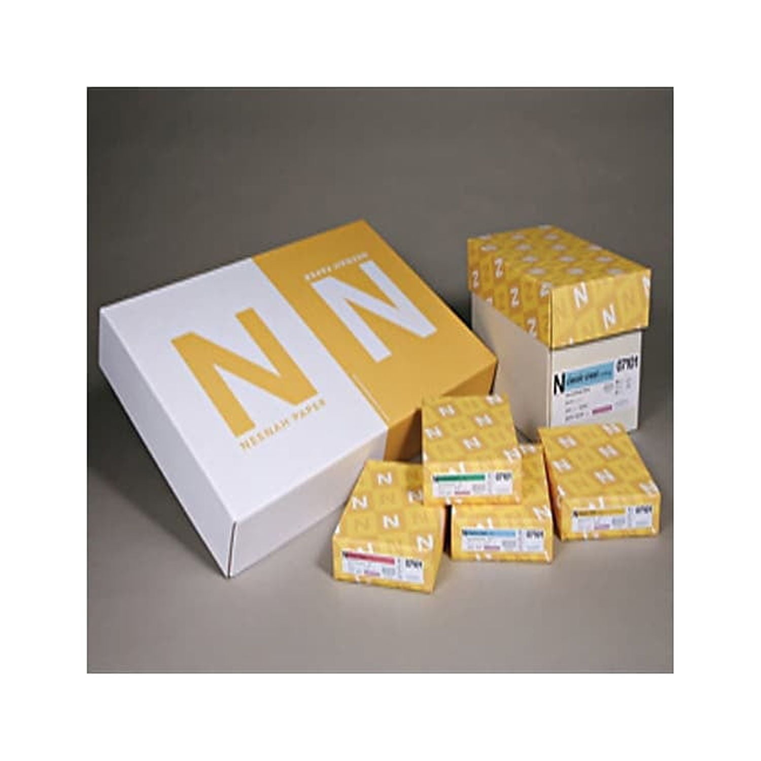 Neenah Paper Classic Cotton 8 1 2 X 11 24 Lbs Writing Wove Paper